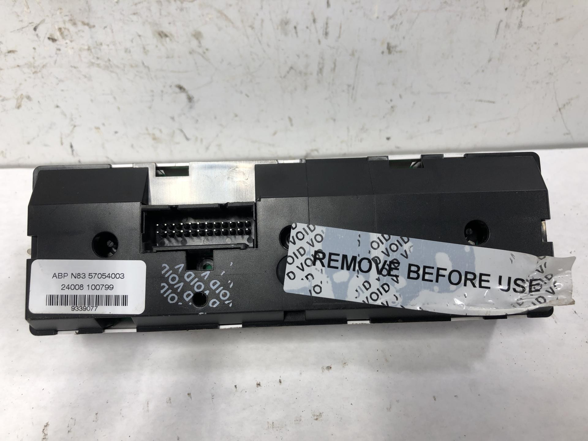 9339077 | Freightliner M2 106 Heater & AC Temperature Control for Sale