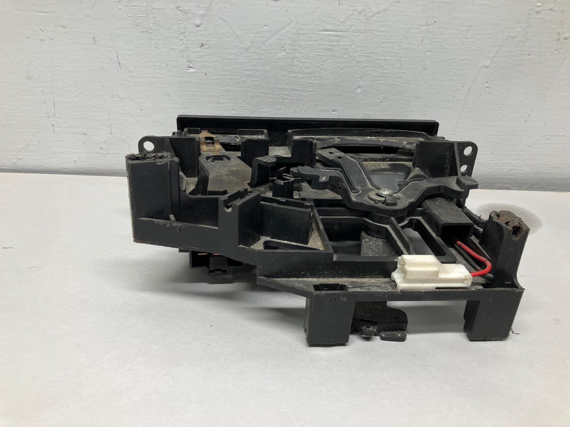 Isuzu NPR Heater & AC Temperature Control for Sale