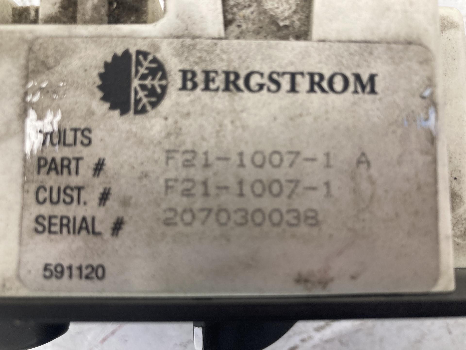 F21-1007-1 | Kenworth T300 Heater & AC Temperature Control for Sale