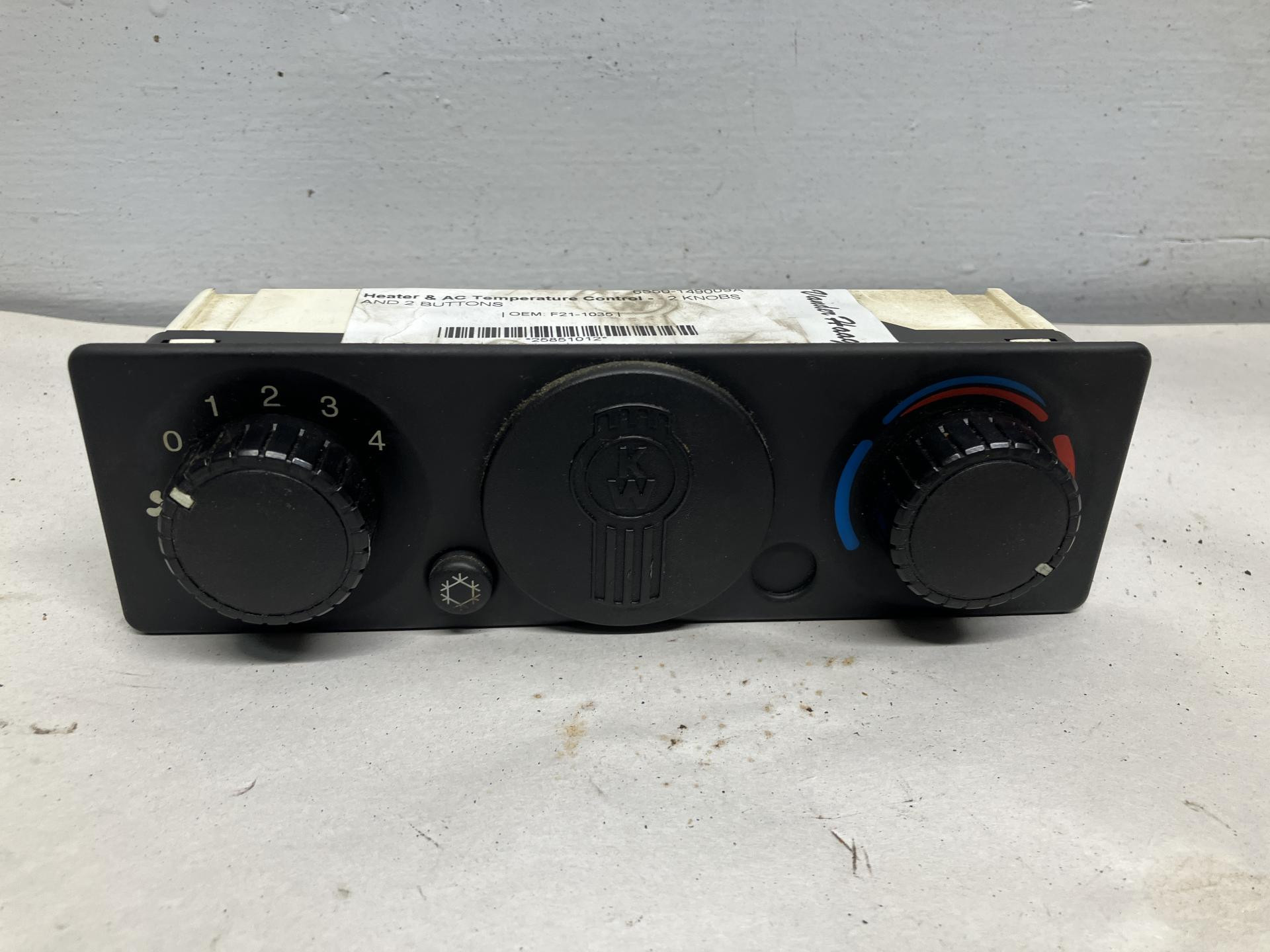 F21-1031 | Kenworth T680 Heater & AC Temperature Control for Sale