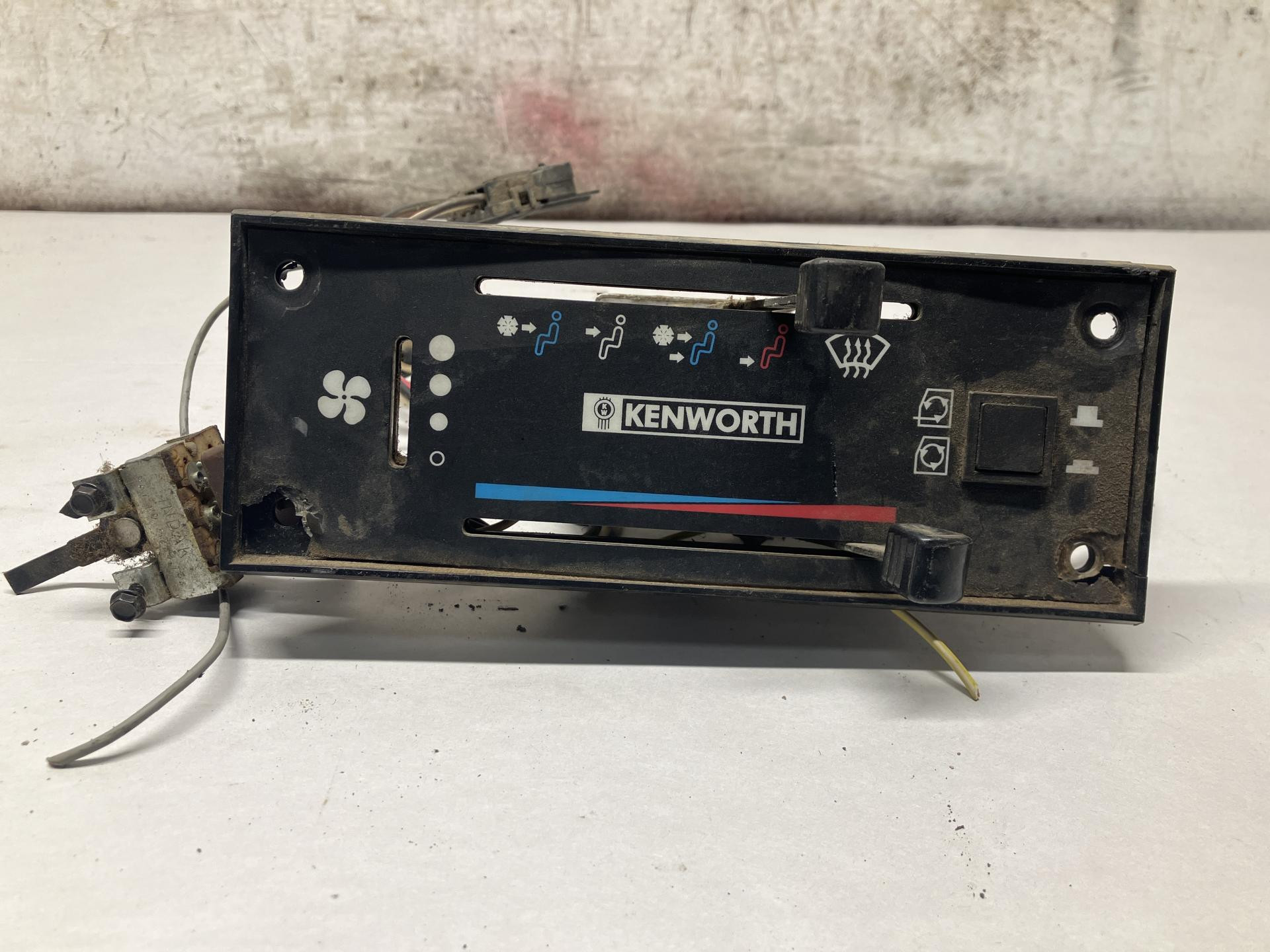 Kenworth T800 Heater & AC Temperature Control for Sale