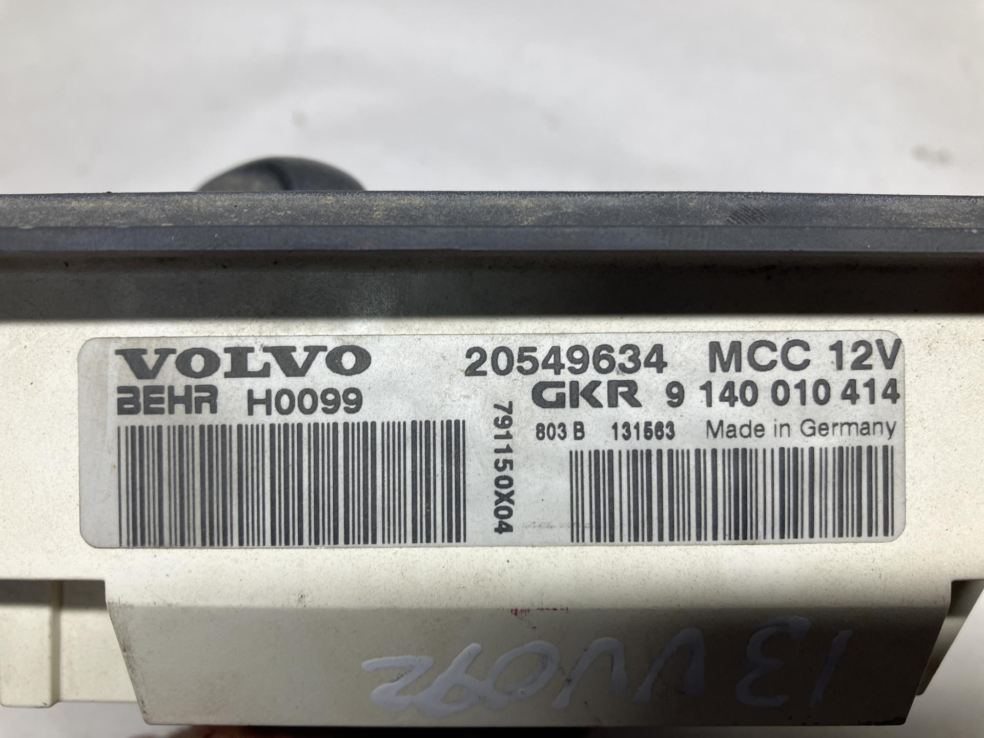 20549634 | Volvo VNL Heater & AC Temperature Control for Sale