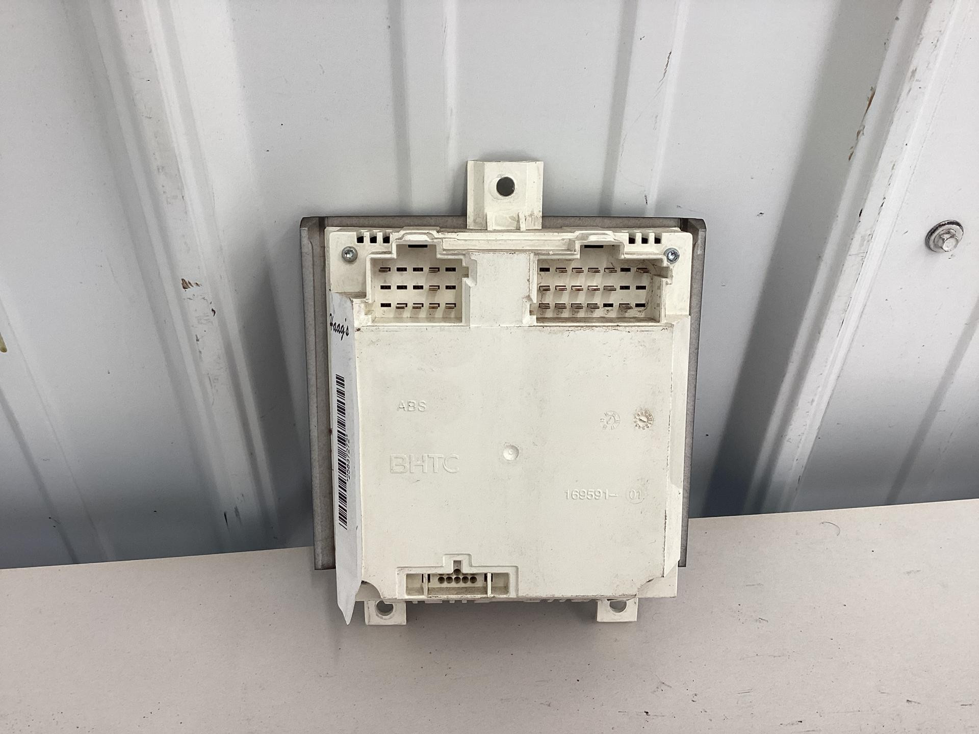 84732236 | Volvo VNL Heater & AC Temperature Control for Sale