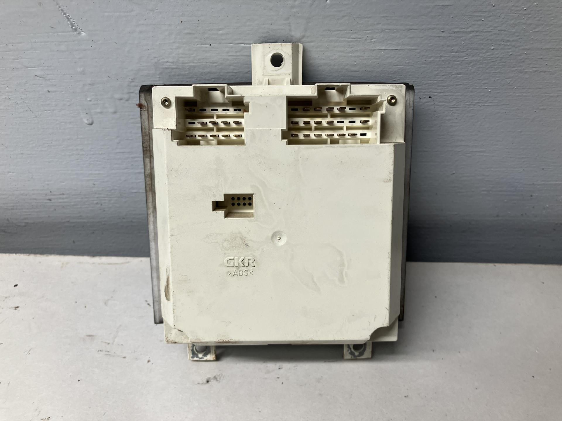 20549635 | Volvo VT Heater & AC Temperature Control for Sale