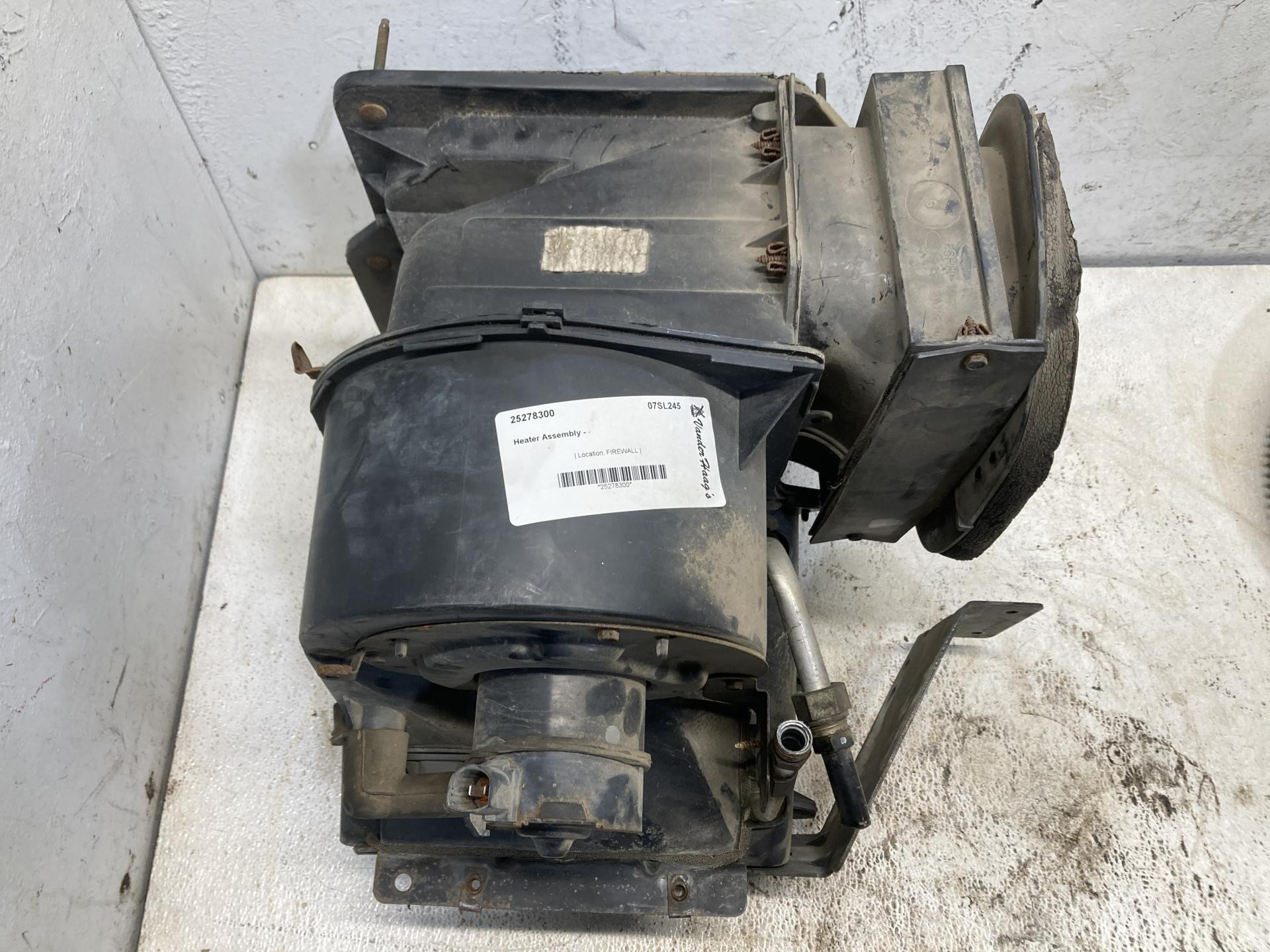 F6UH-19B736/18A277-AA | Sterling L9501 Heater Assembly for Sale
