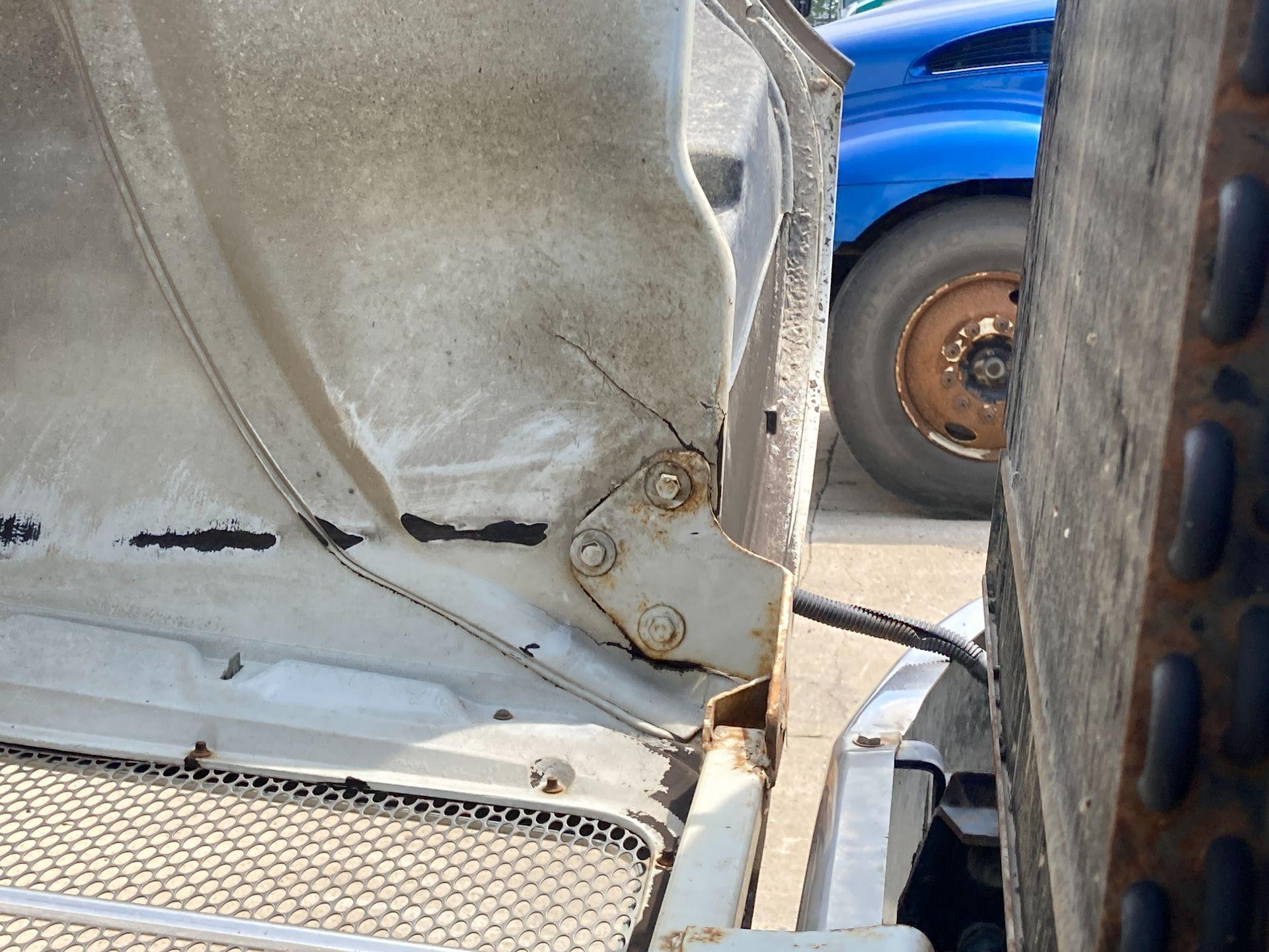 Peterbilt 335 Hood for Sale