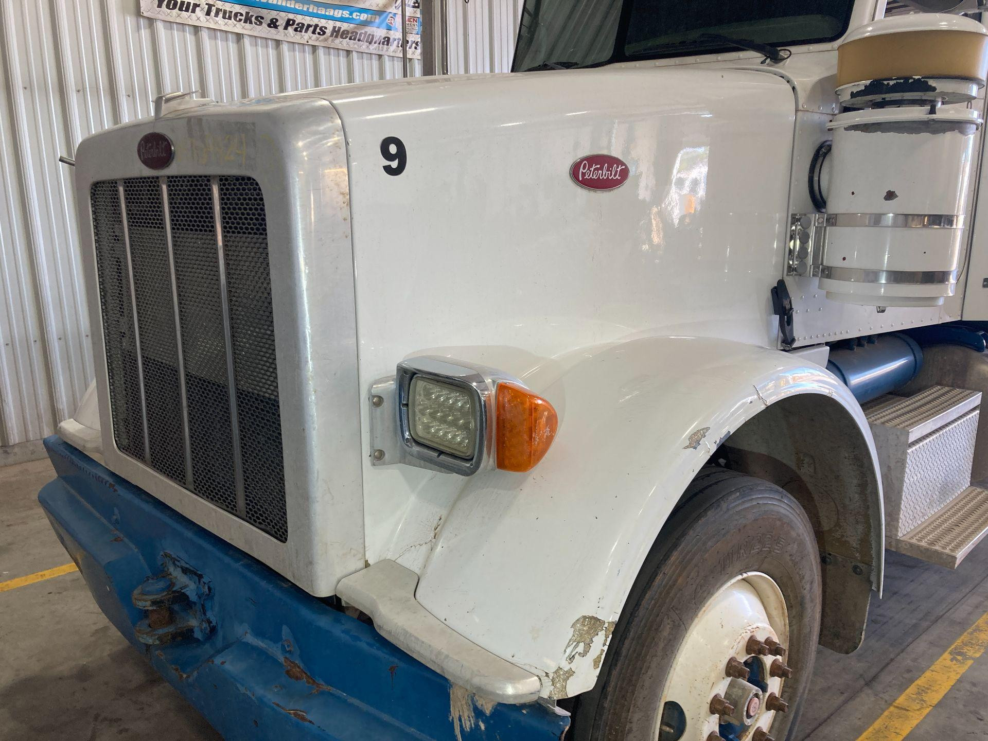 Peterbilt 367 Hood for Sale