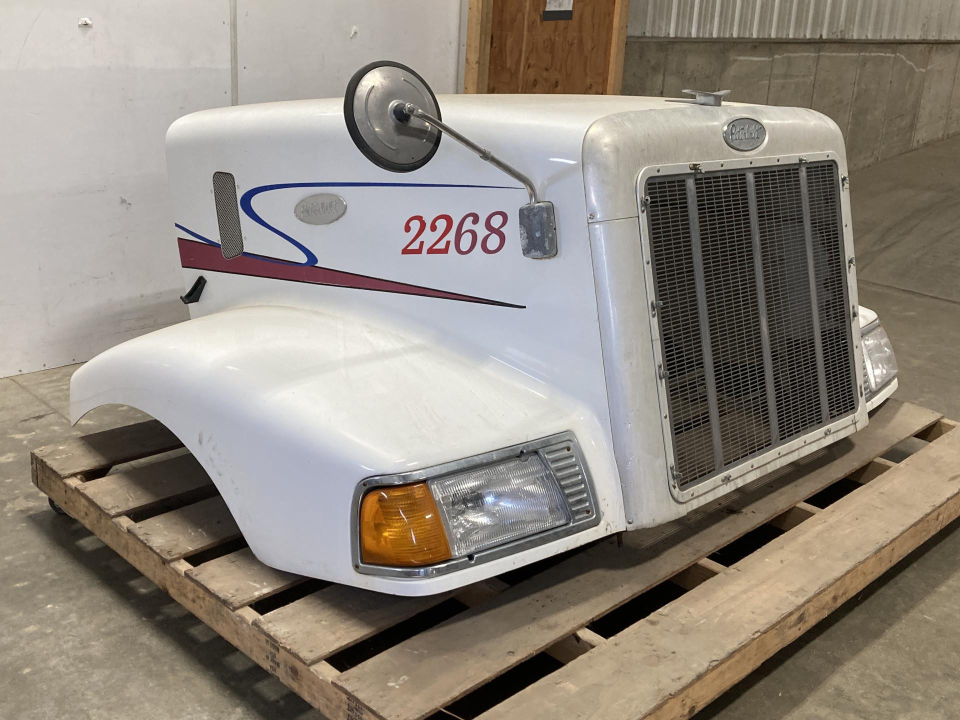 Peterbilt 377 Hood for Sale