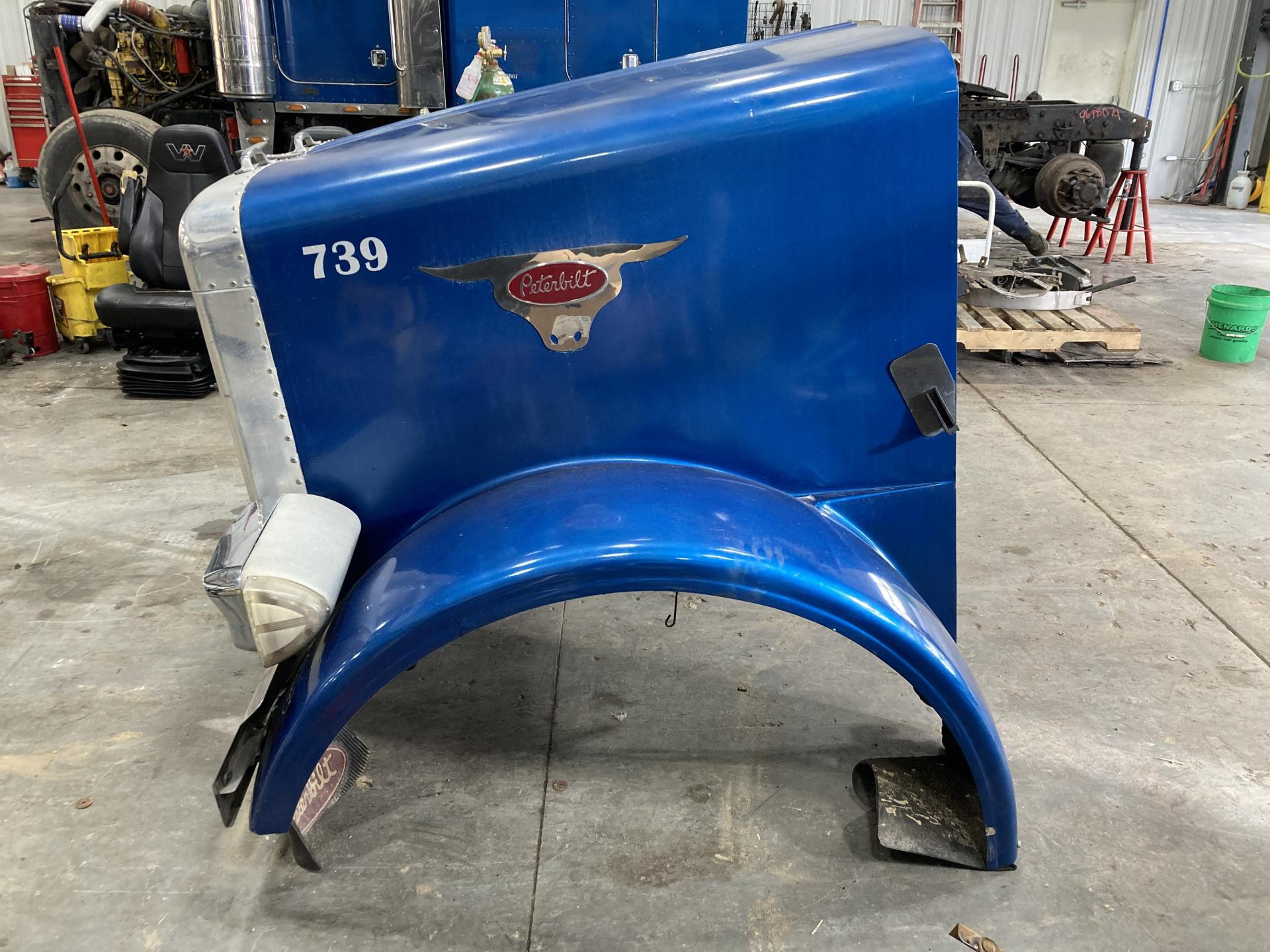 13-04562A101 | Peterbilt 378 Hood for Sale