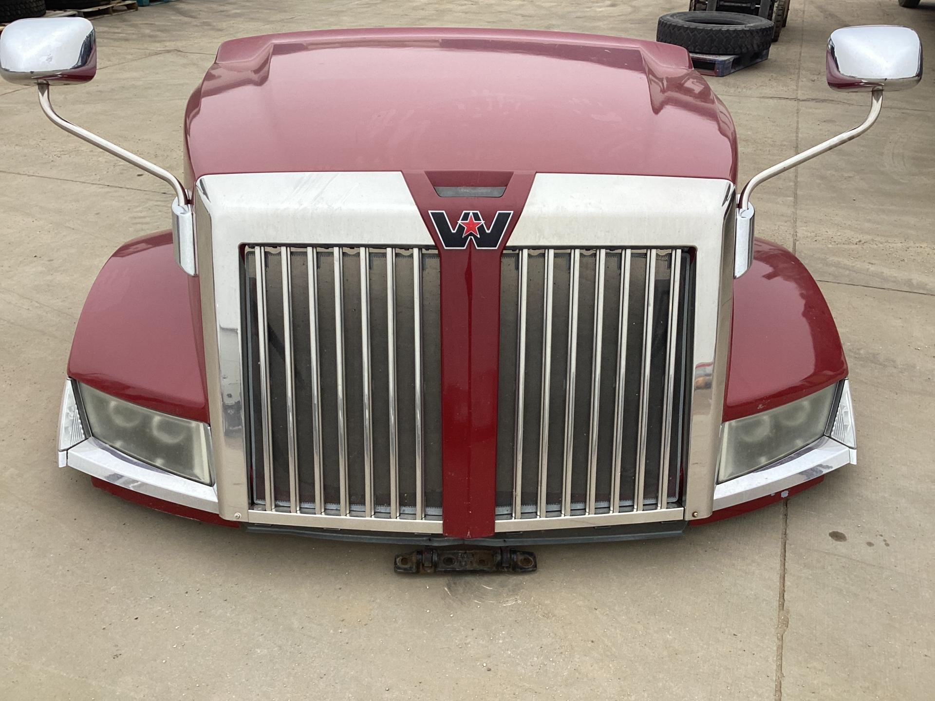 A17-20220-015 | Western Star Trucks 5700 Hood for Sale