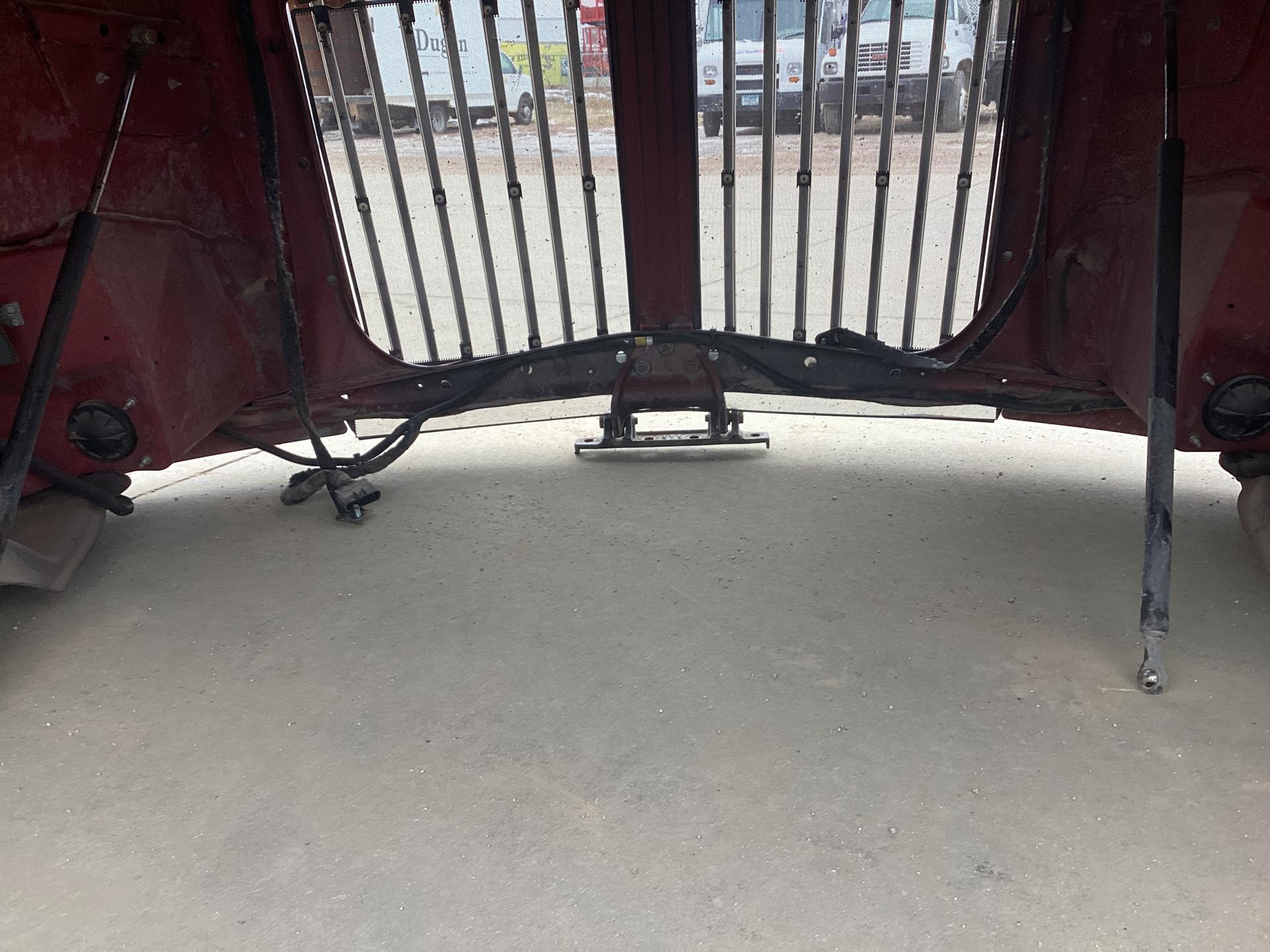 A17-20220-015 | Western Star Trucks 5700 Hood for Sale