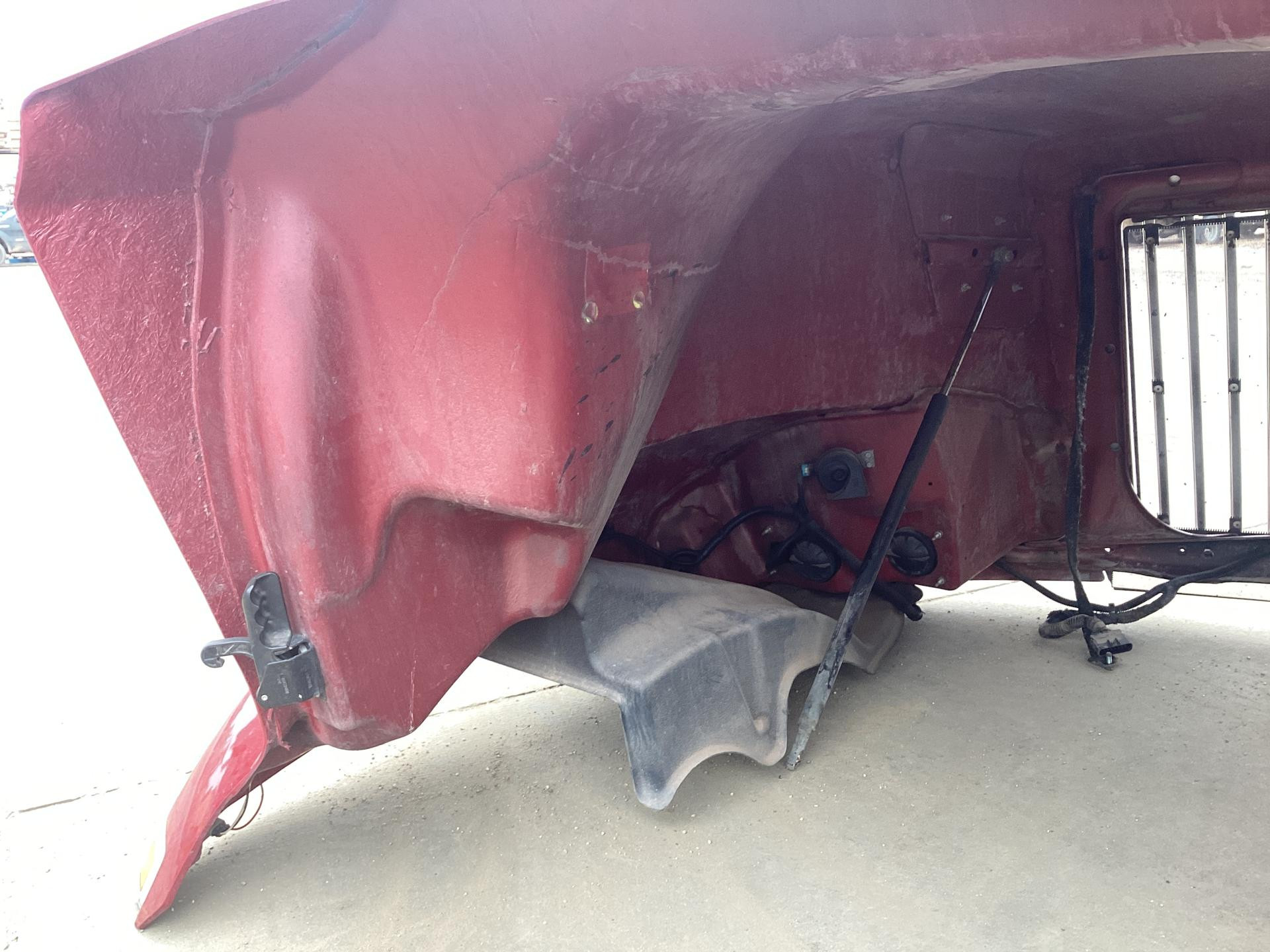 A17-20220-015 | Western Star Trucks 5700 Hood for Sale