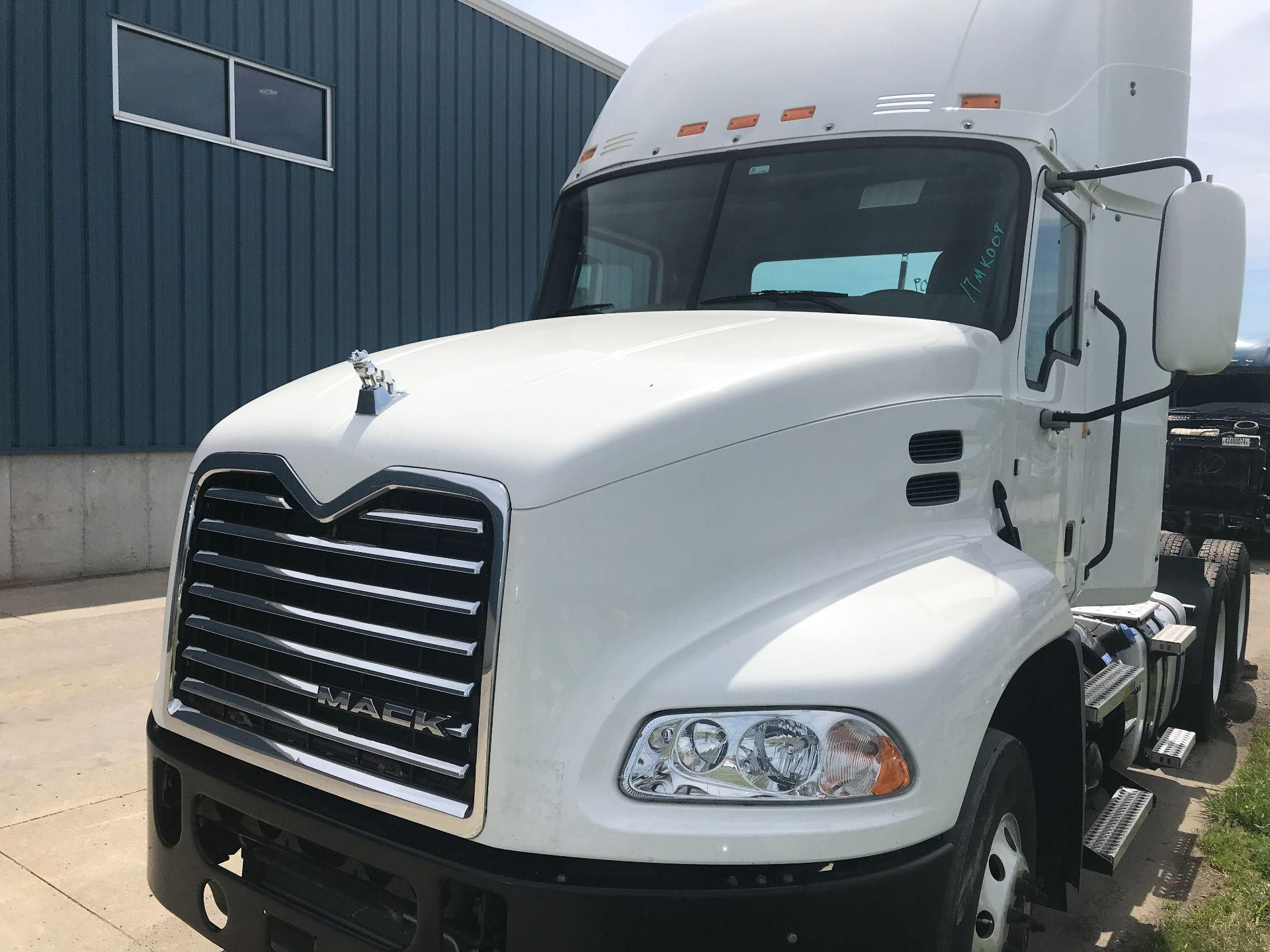 Mack CXU613 Hood for Sale
