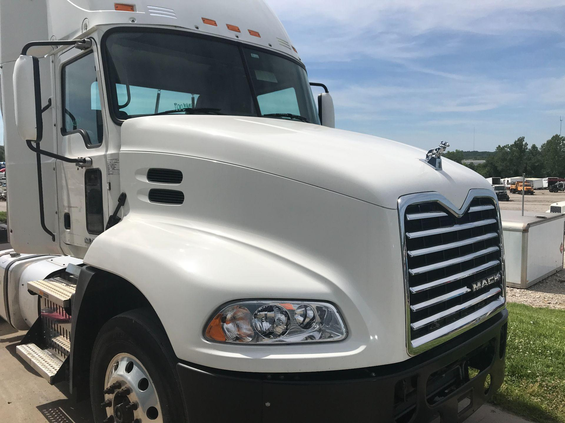Mack CXU613 Hood for Sale