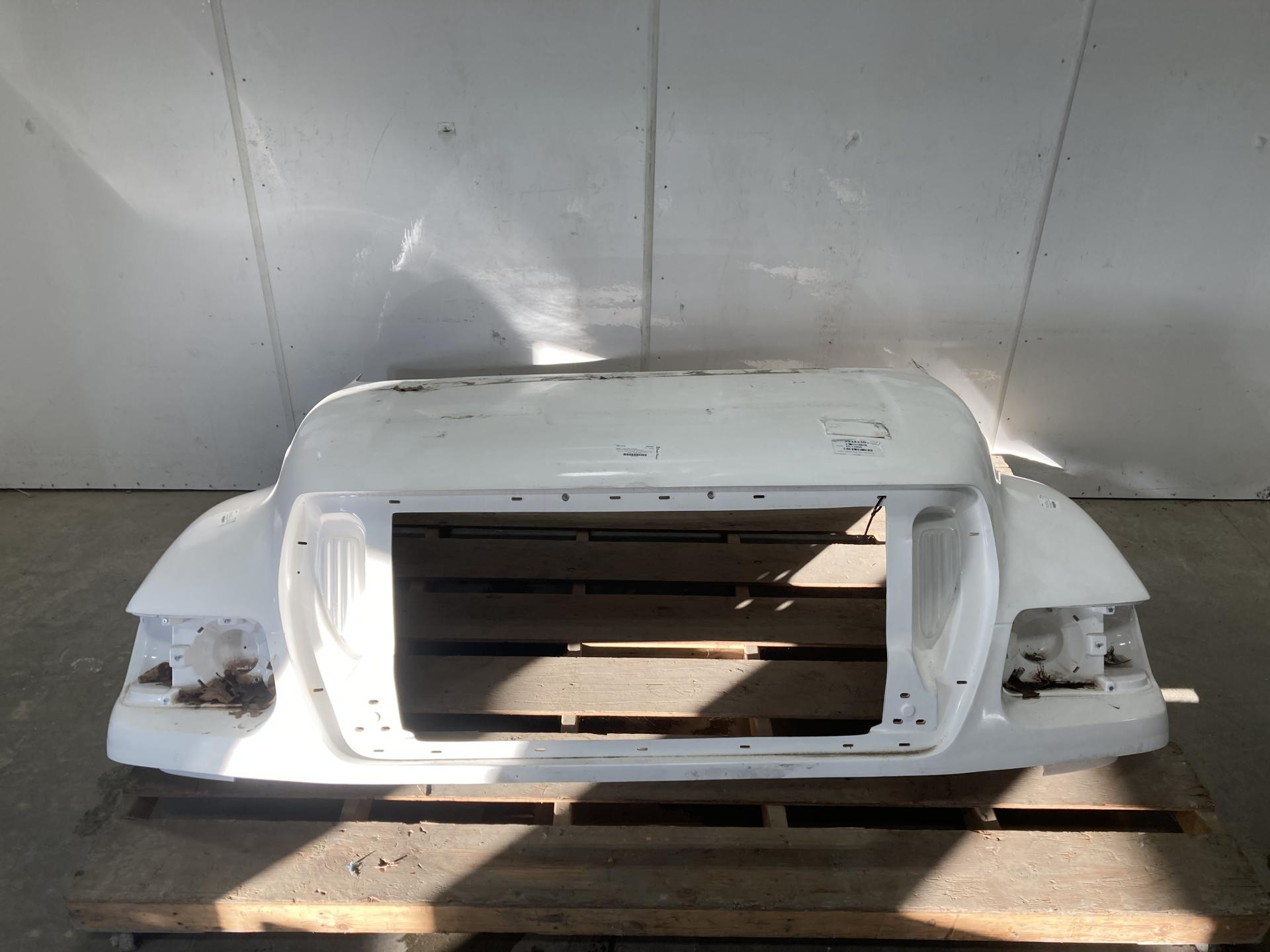 F81Z16612BB | Ford F750 Hood for Sale