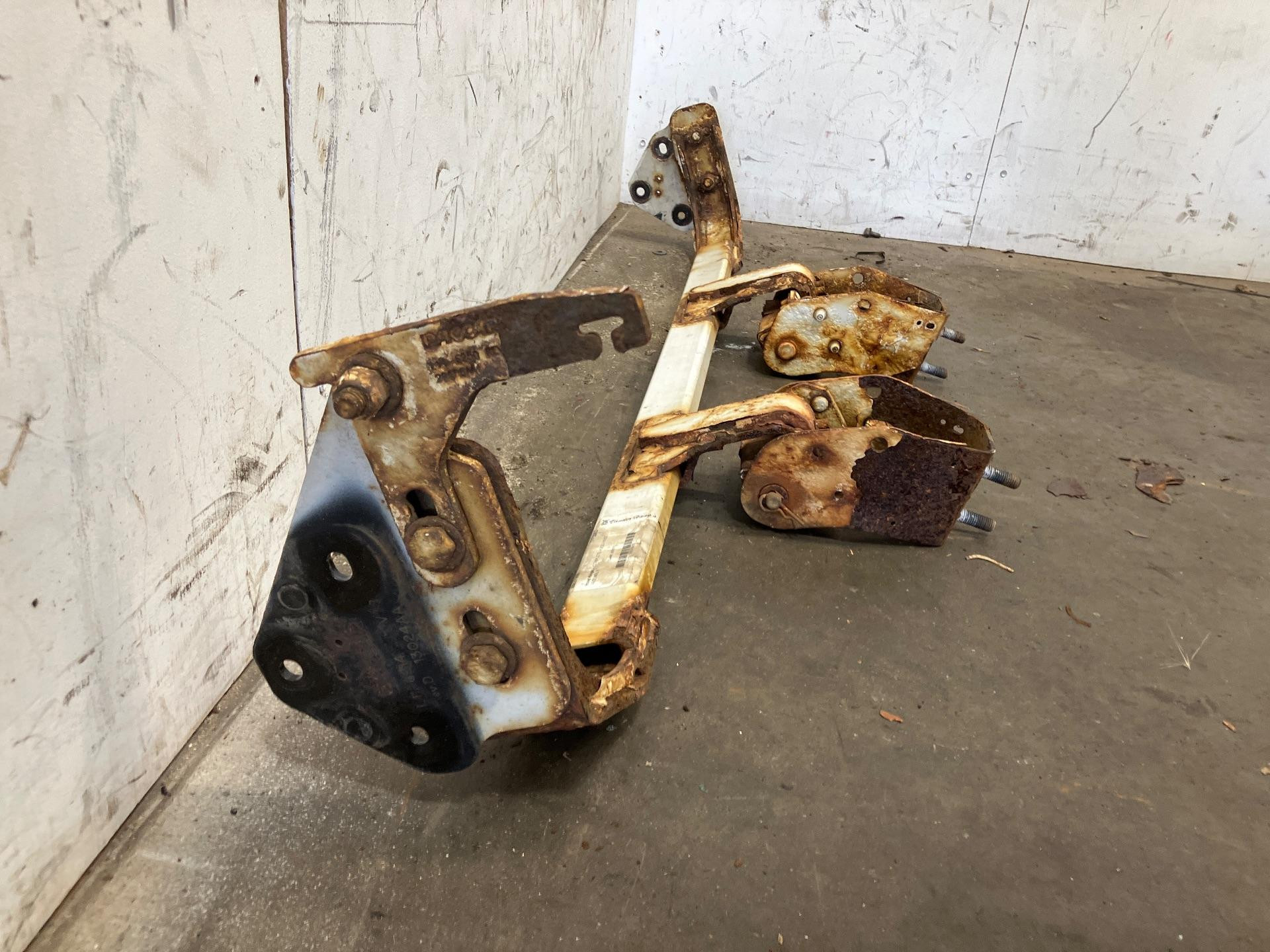 Peterbilt 337 Hood Hinge for Sale