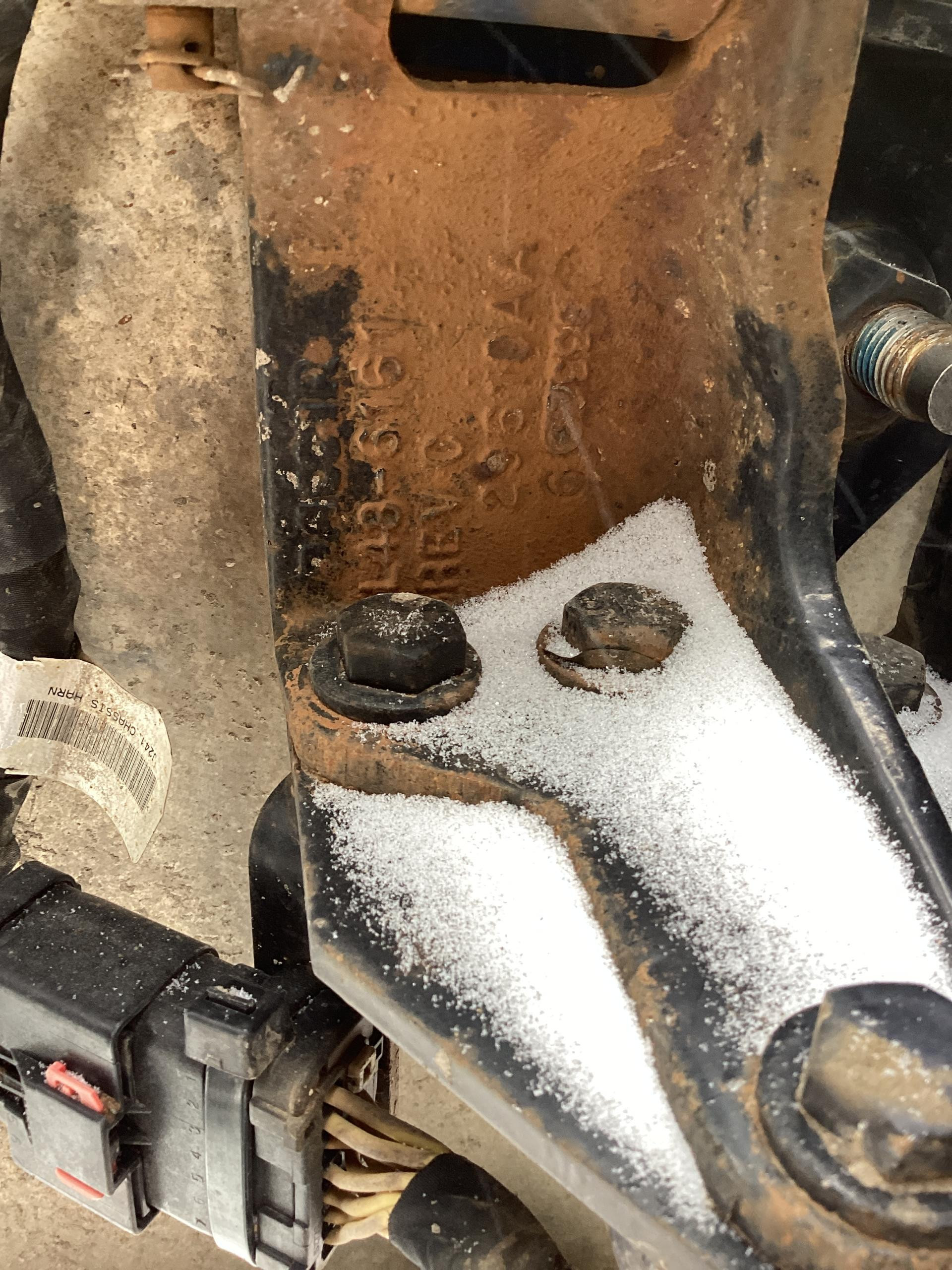 L48-6161L & L-48-6161 | Peterbilt 567 Hood Hinge for Sale