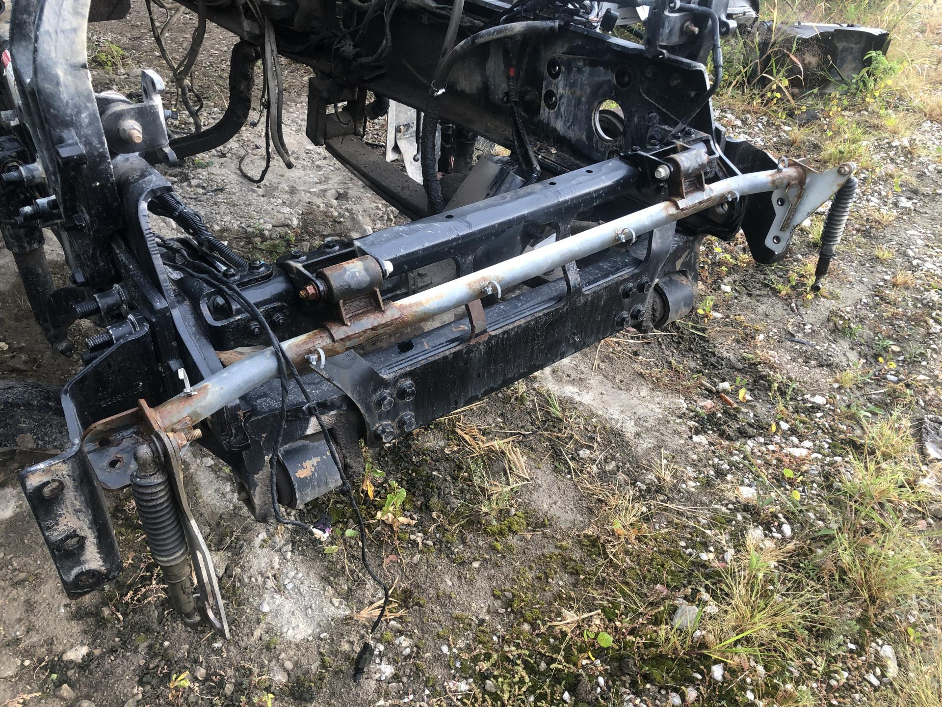 Mack GU400 Hood Hinge for Sale