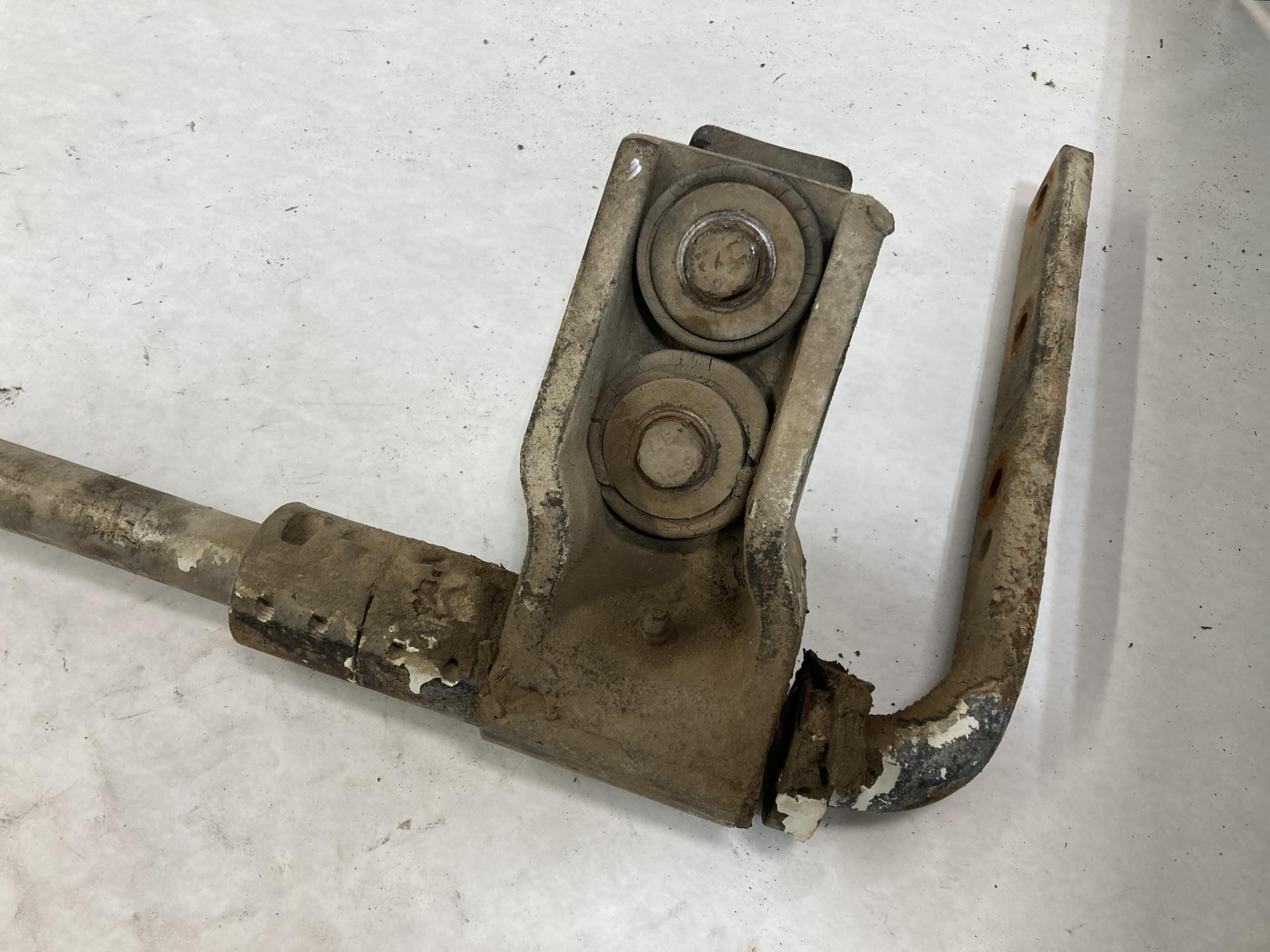 K277-Q-293 | Kenworth T800 Hood Hinge for Sale