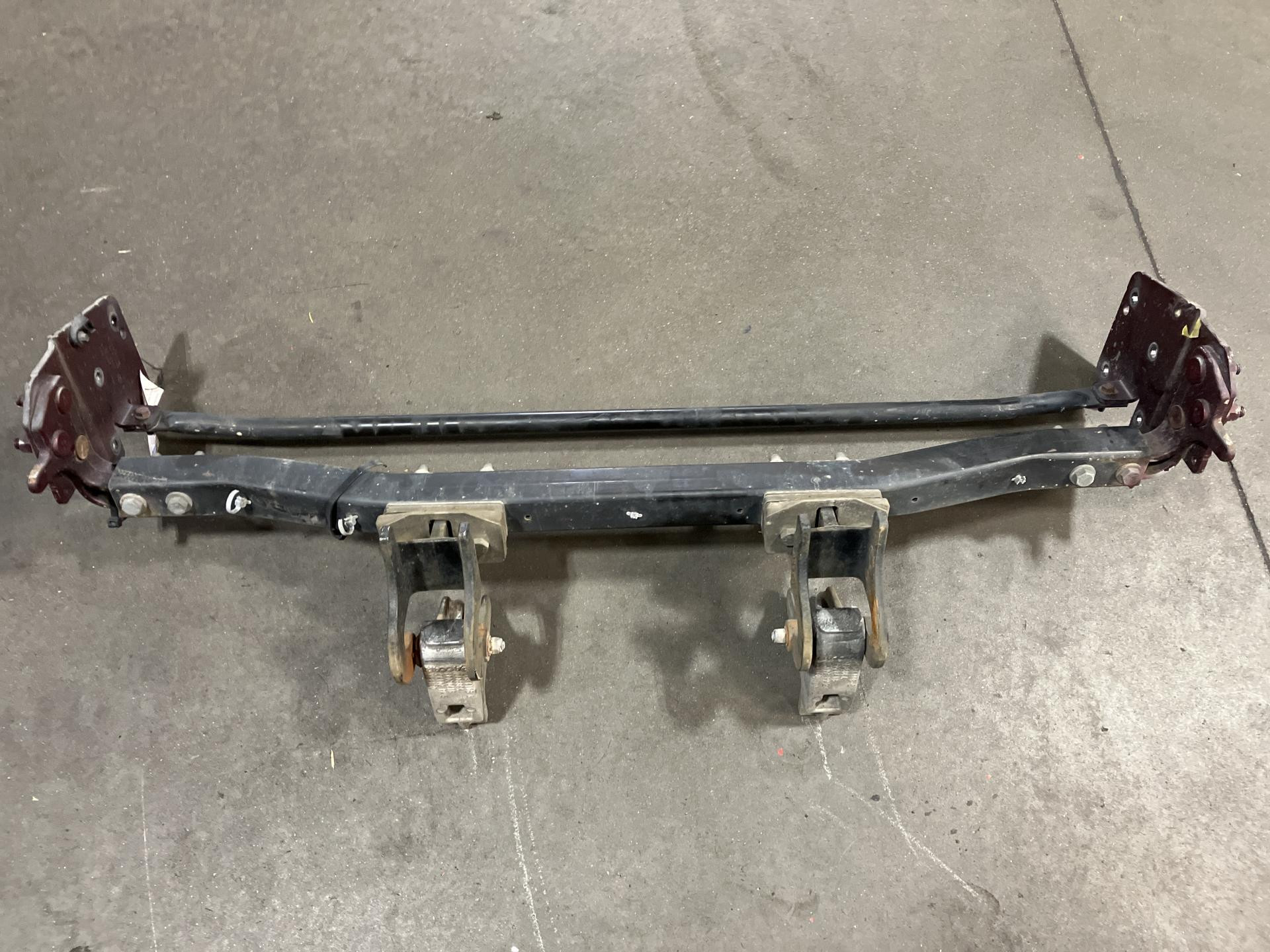 L48-6087 | Kenworth T800 Hood Hinge for Sale