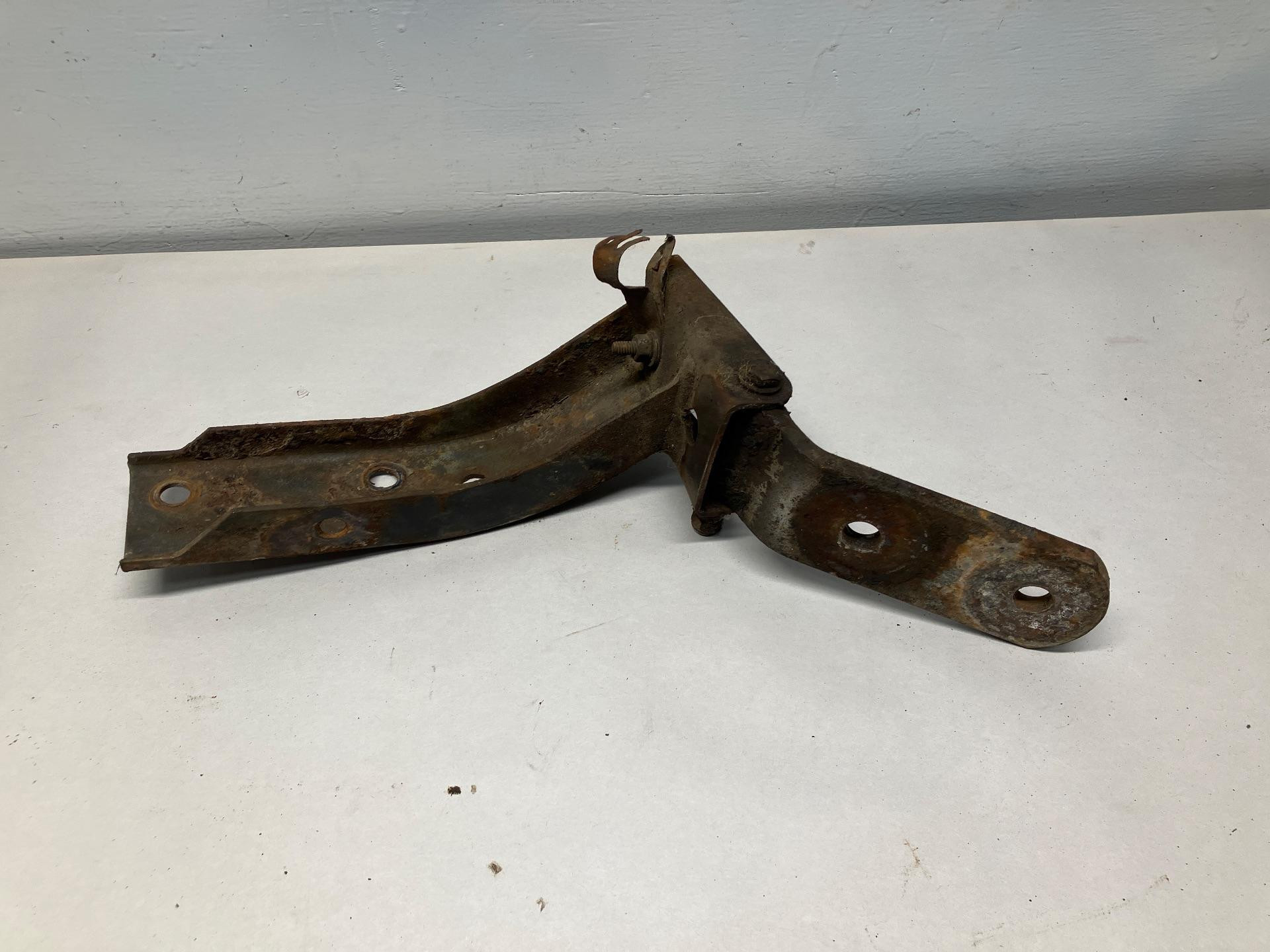 Volvo WG Hood Hinge for Sale