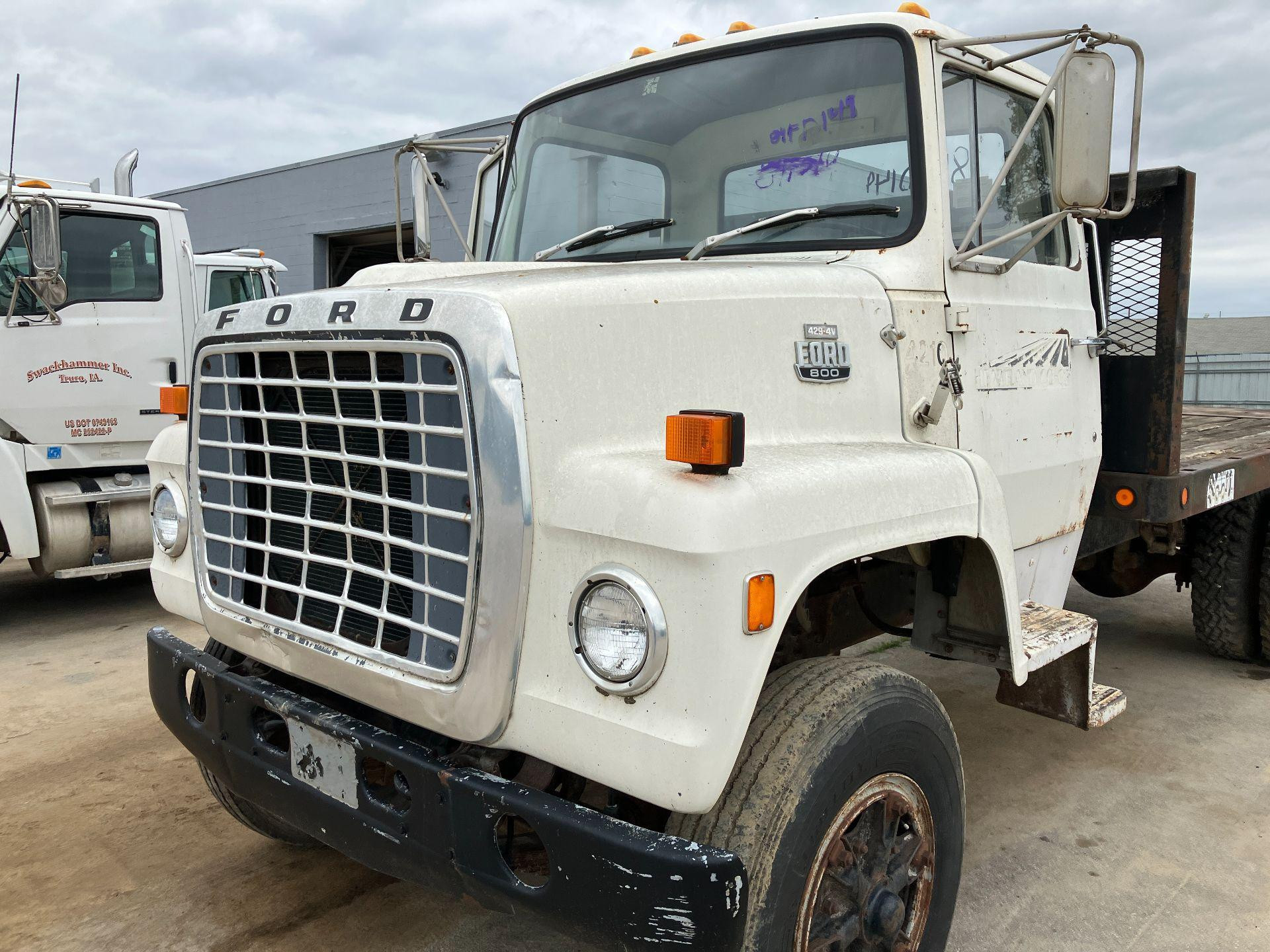 Ford LN800 Hood for Sale