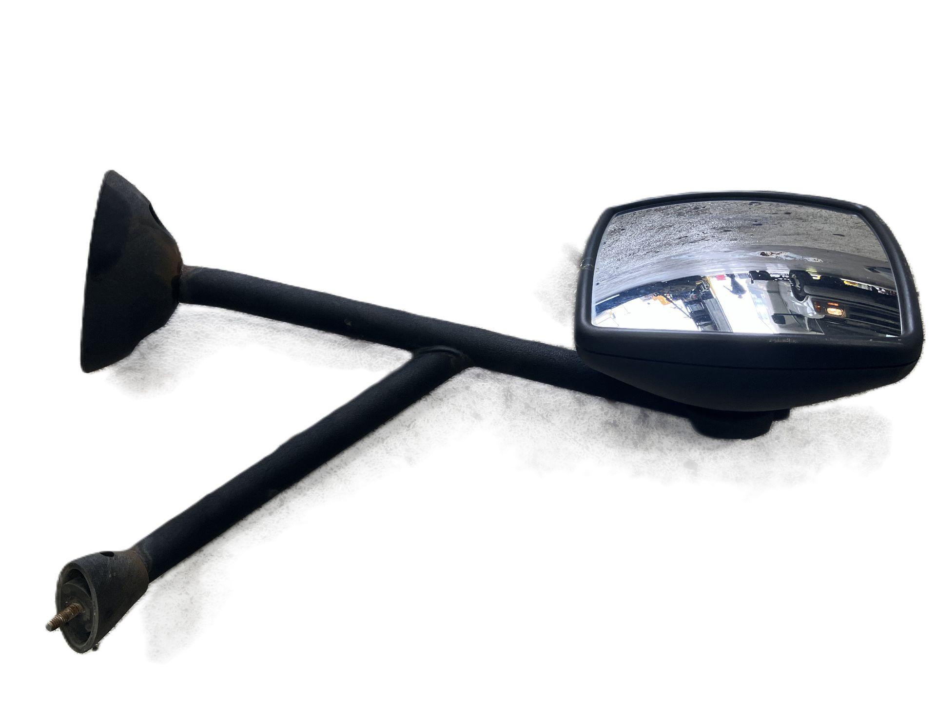 3554617C3 | International DURASTAR (4400) Hood Mirror for Sale