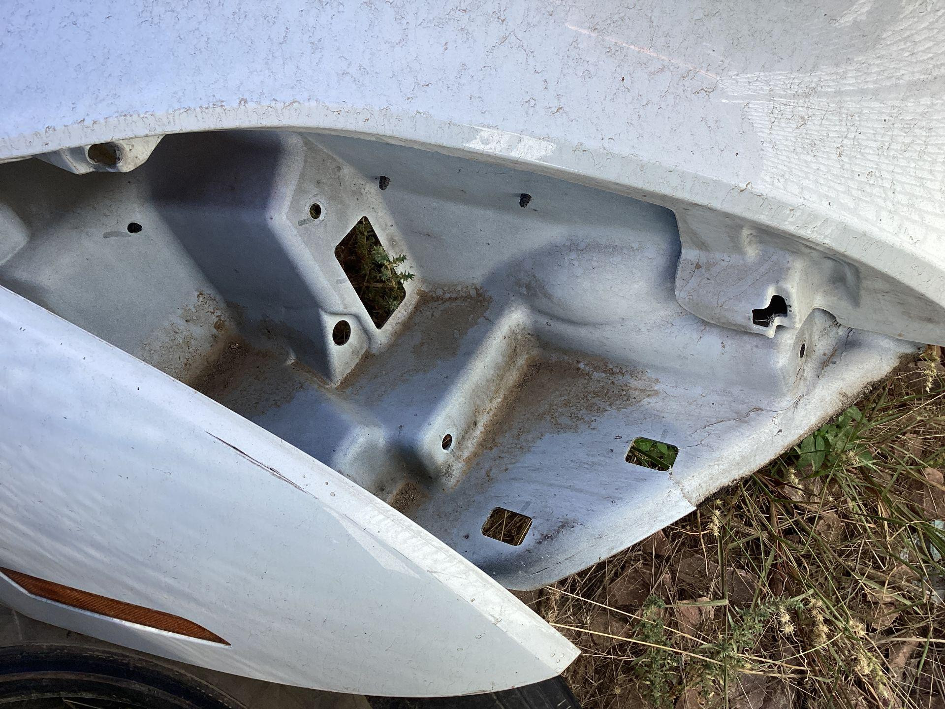 82758691 | Volvo VNL Hood Panel for Sale