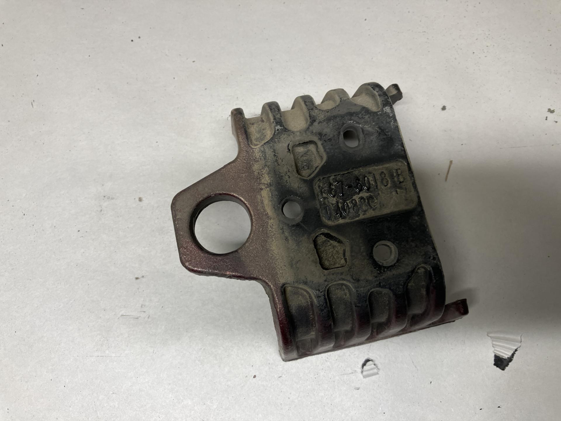 L67-6018 | Kenworth T680 Hood Rest for Sale