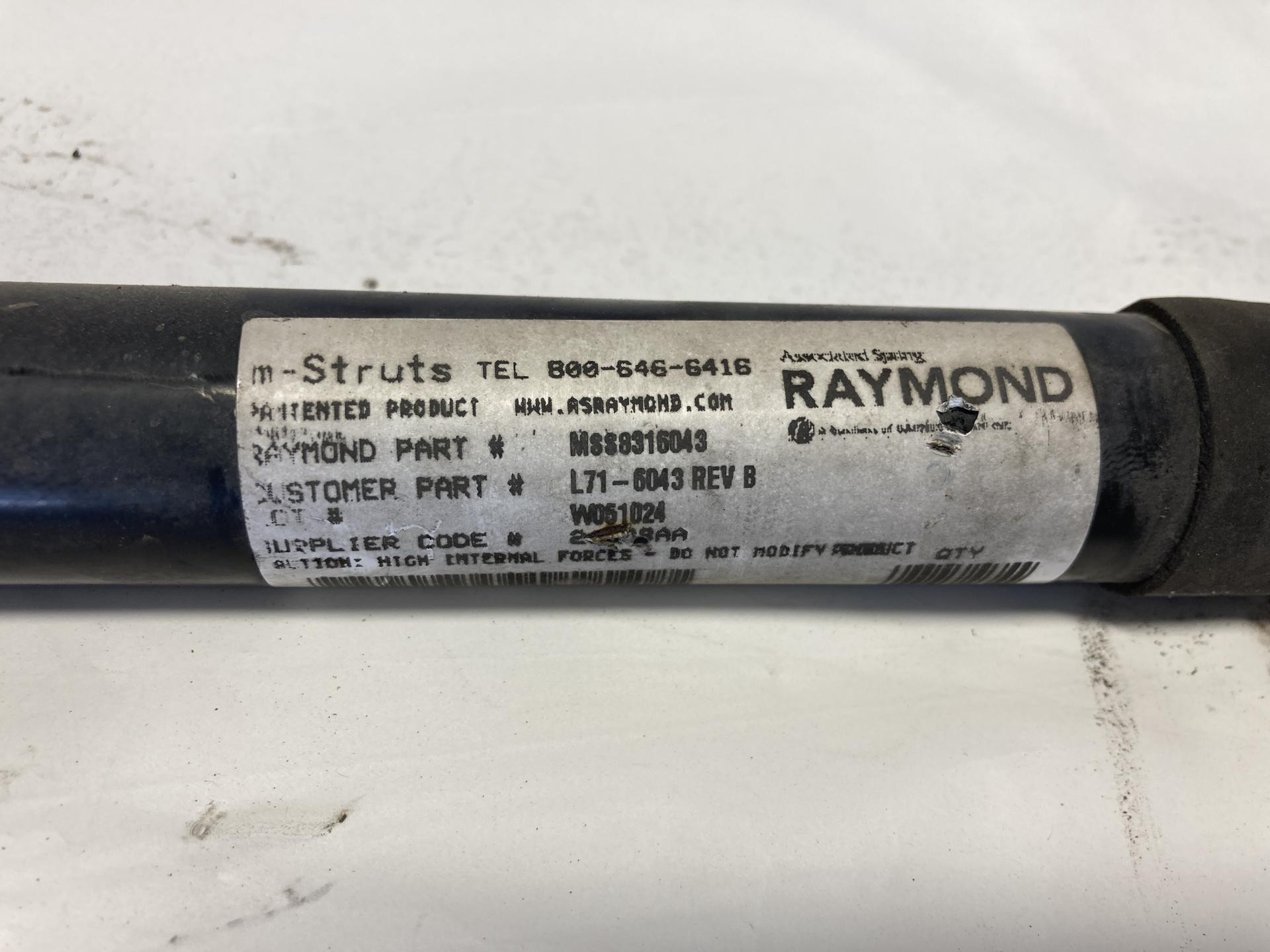 L71-6043 | Peterbilt 579 Hood Shock for Sale