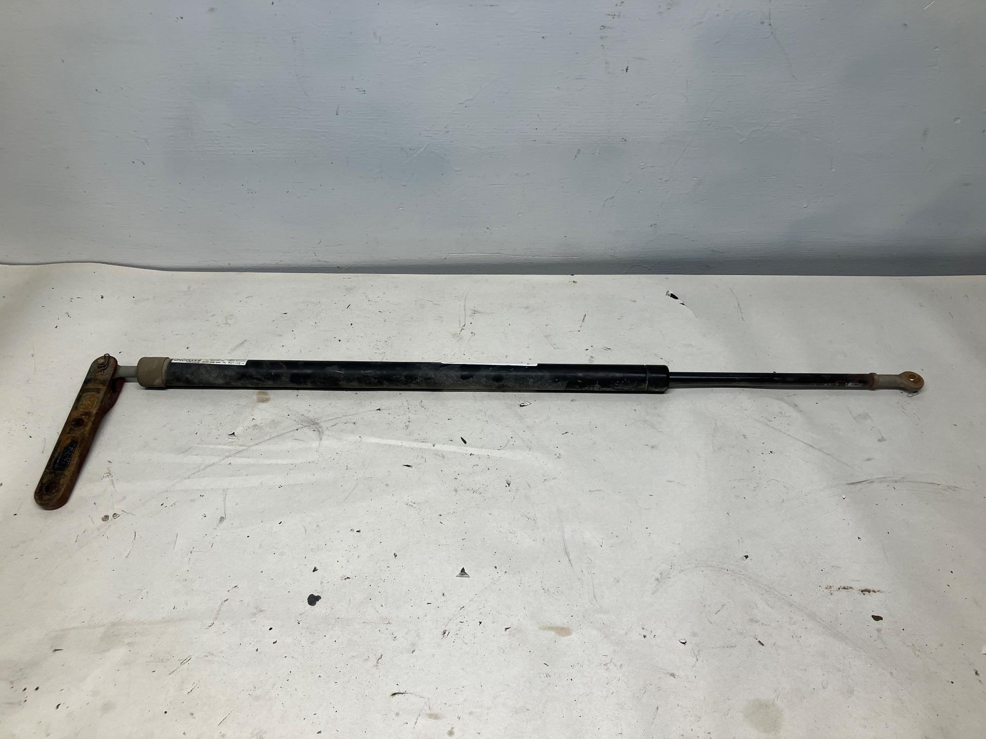 L71-6020 | Kenworth T680 Hood Shock for Sale