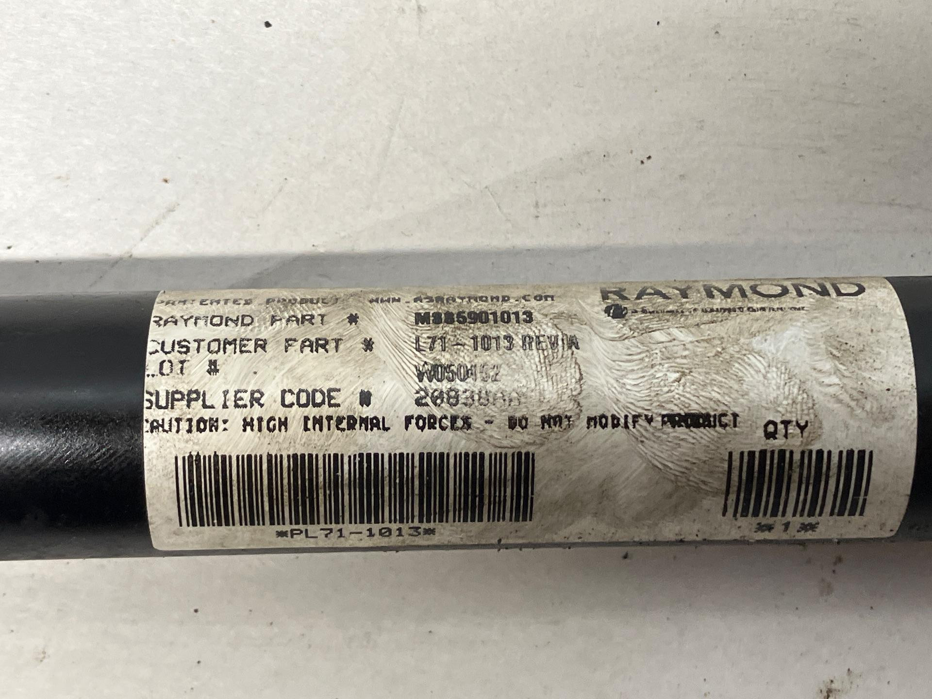 L71-1013 | Kenworth T680 Hood Shock for Sale