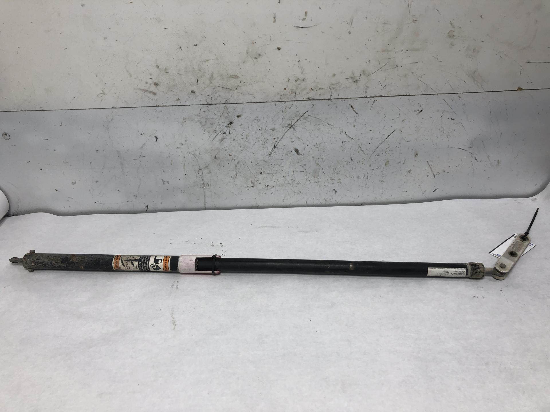 L71-1019 | Kenworth T880 Hood Shock for Sale