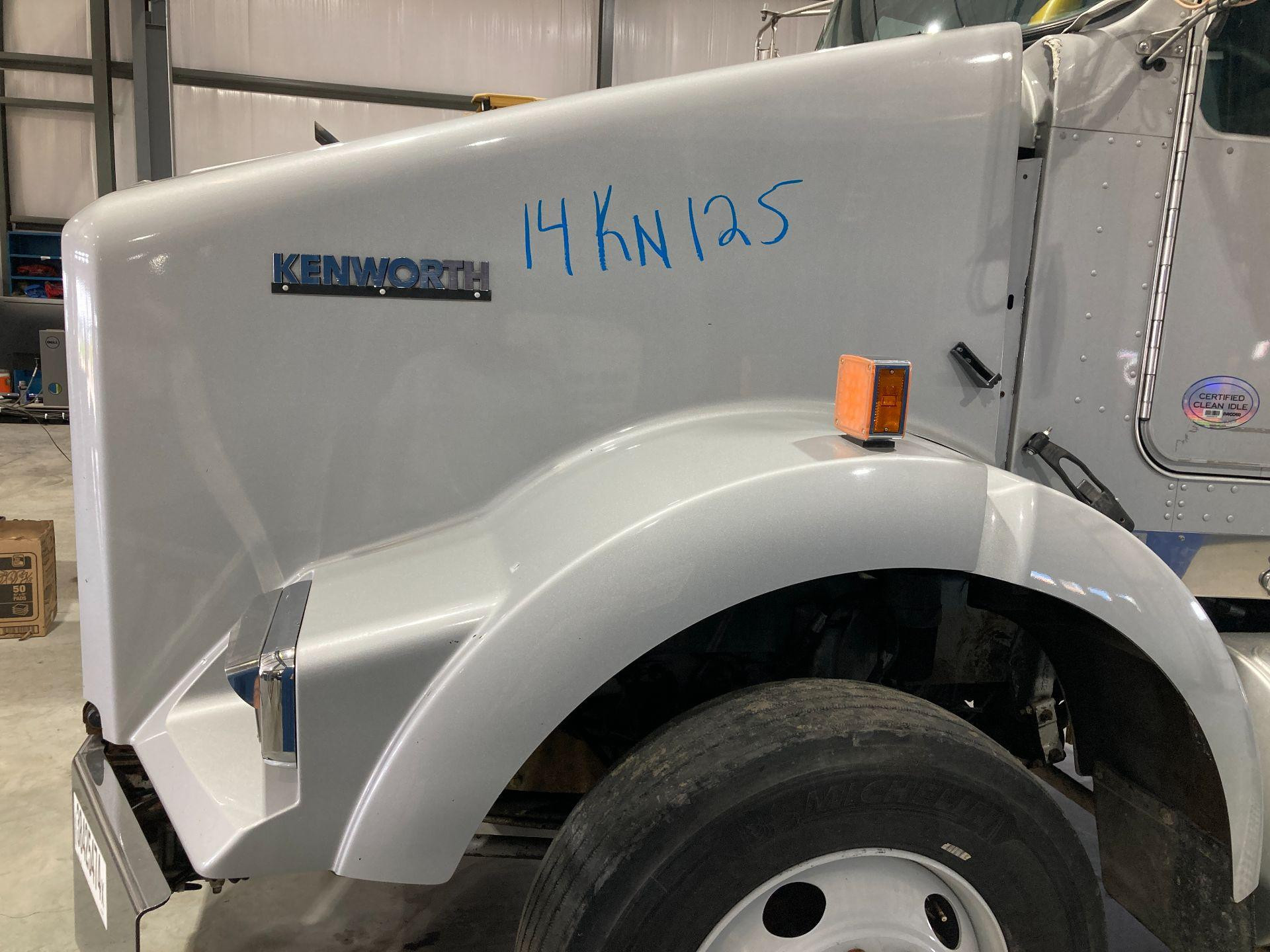 K146-1207-00SPL | Kenworth T800 Hood for Sale