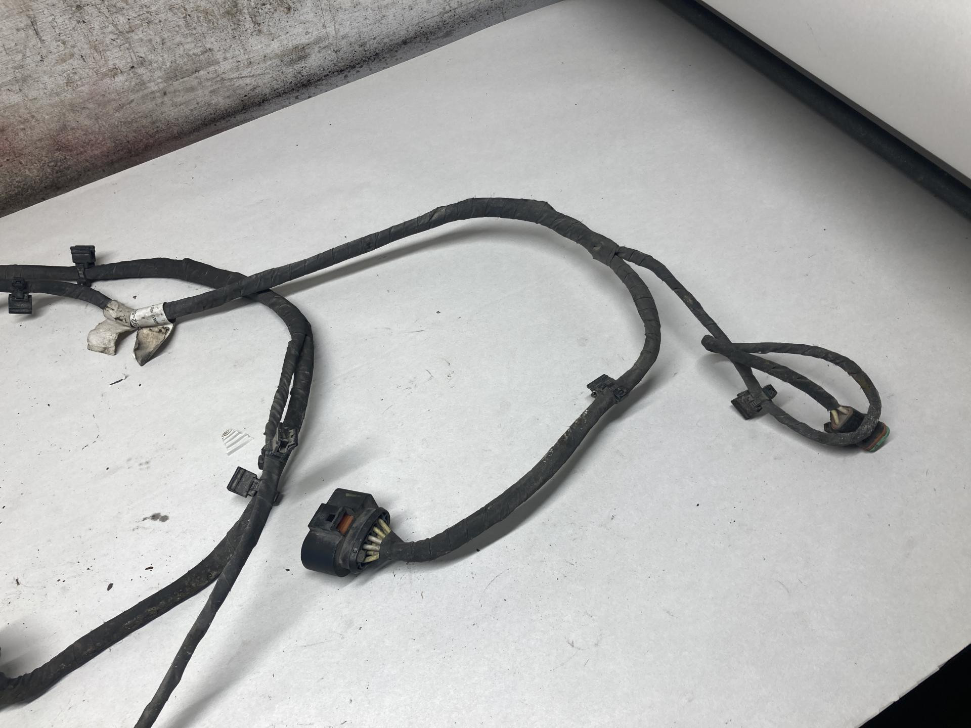 L92-6037-1440 | Peterbilt 348 Hood Wiring Harness for Sale