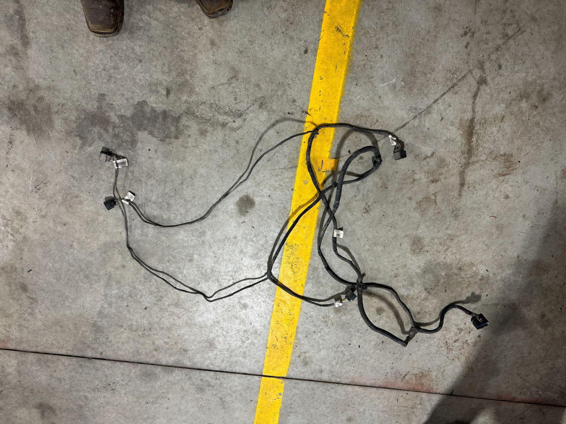 L92-1026-1000 | Kenworth T680 Hood Wiring Harness for Sale