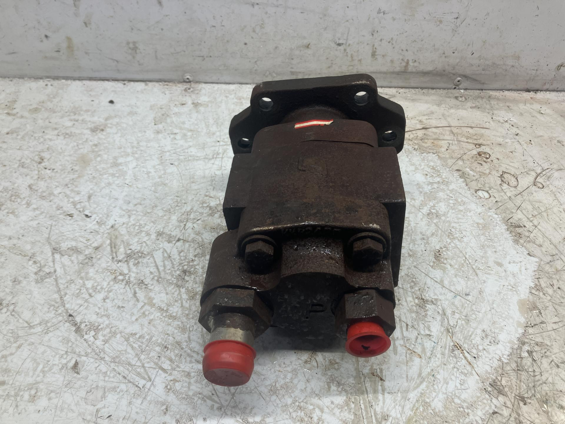 Permco P2100A185HMZA15-54 Hydraulic Pump for Sale