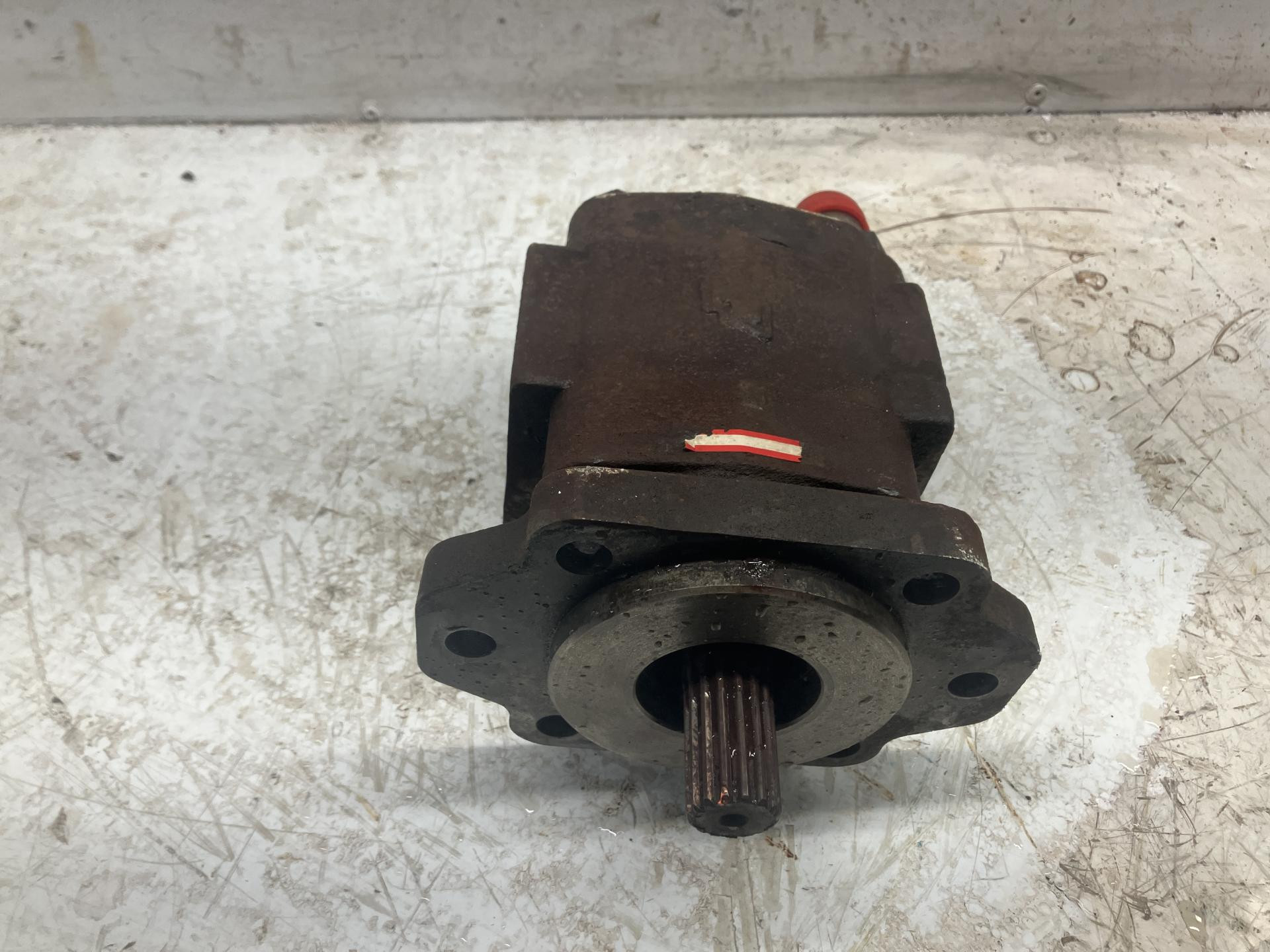 Permco P2100A185HMZA15-54 Hydraulic Pump for Sale