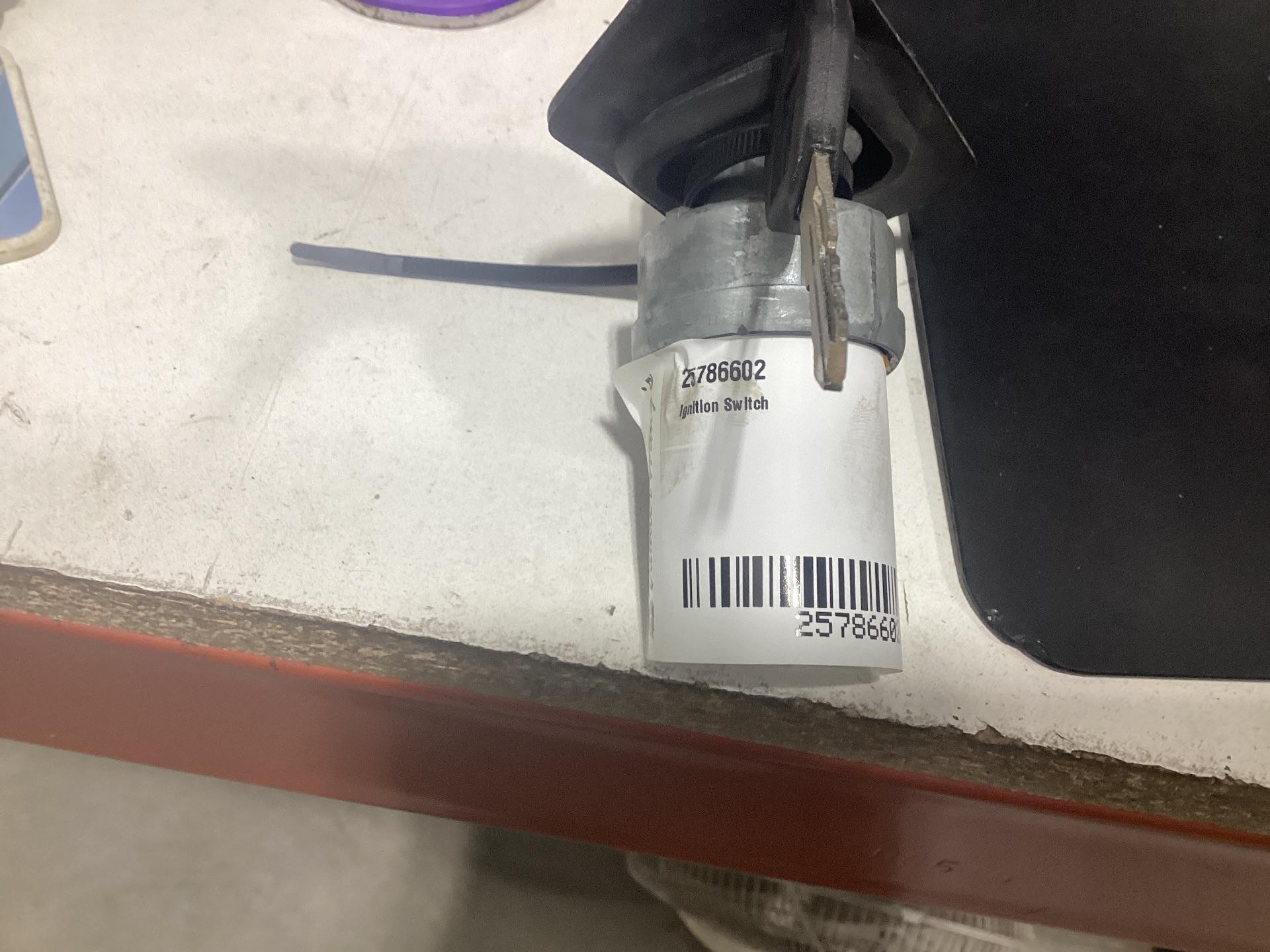 International DURASTAR (4300) Ignition Switch for Sale