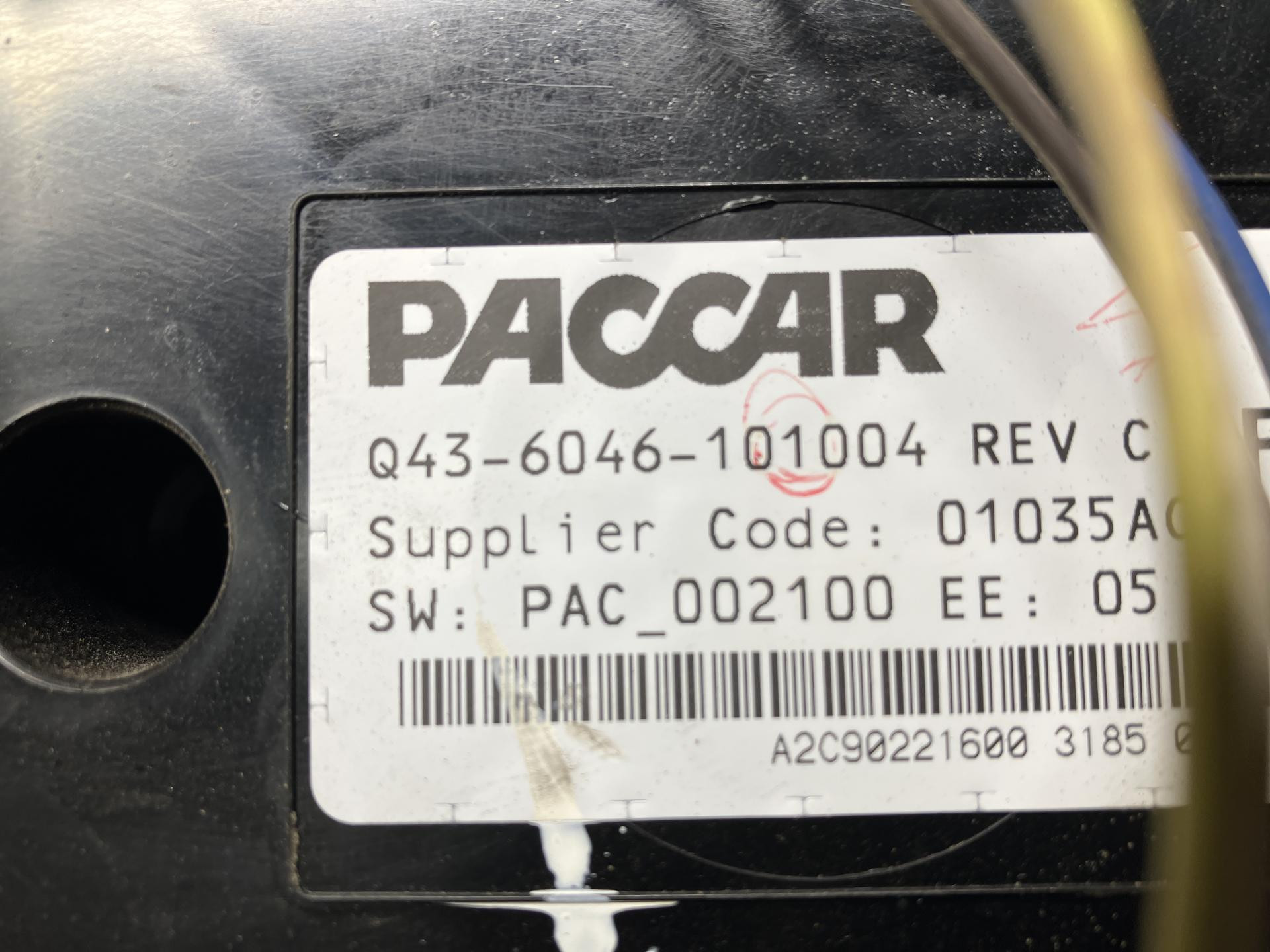 N/A | Peterbilt 389 Speedometer Instrument Cluster for Sale