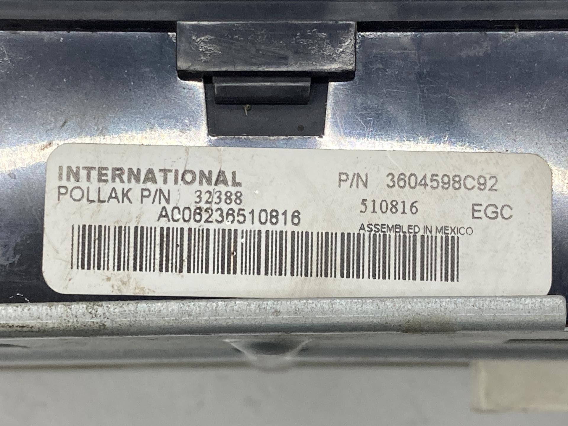 3604598C92 | International 4400 Speedometer Instrument Cluster for Sale