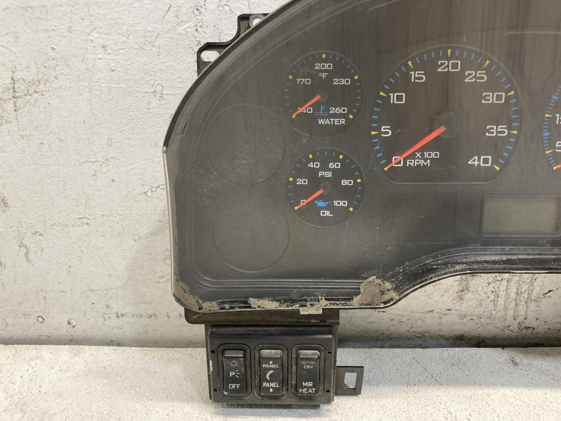 3604598C92 | International 4400 Speedometer Instrument Cluster for Sale