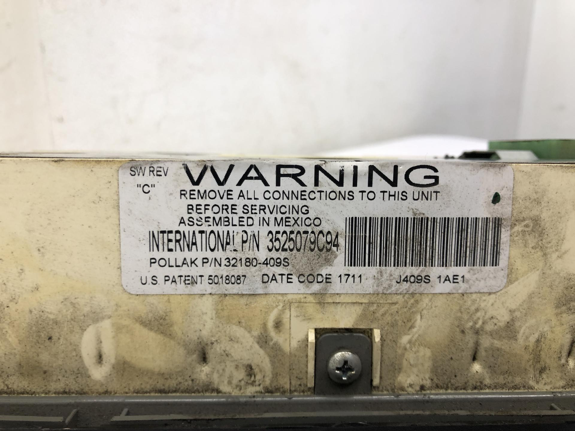 3525079C94 | International 4700 Speedometer Instrument Cluster for Sale