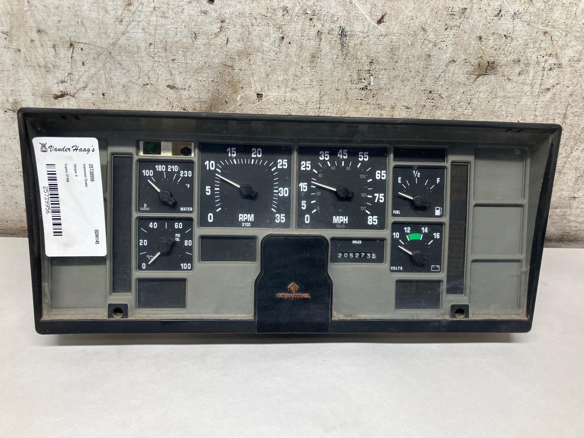 1689996C93 | International 4900 Speedometer Instrument Cluster for Sale