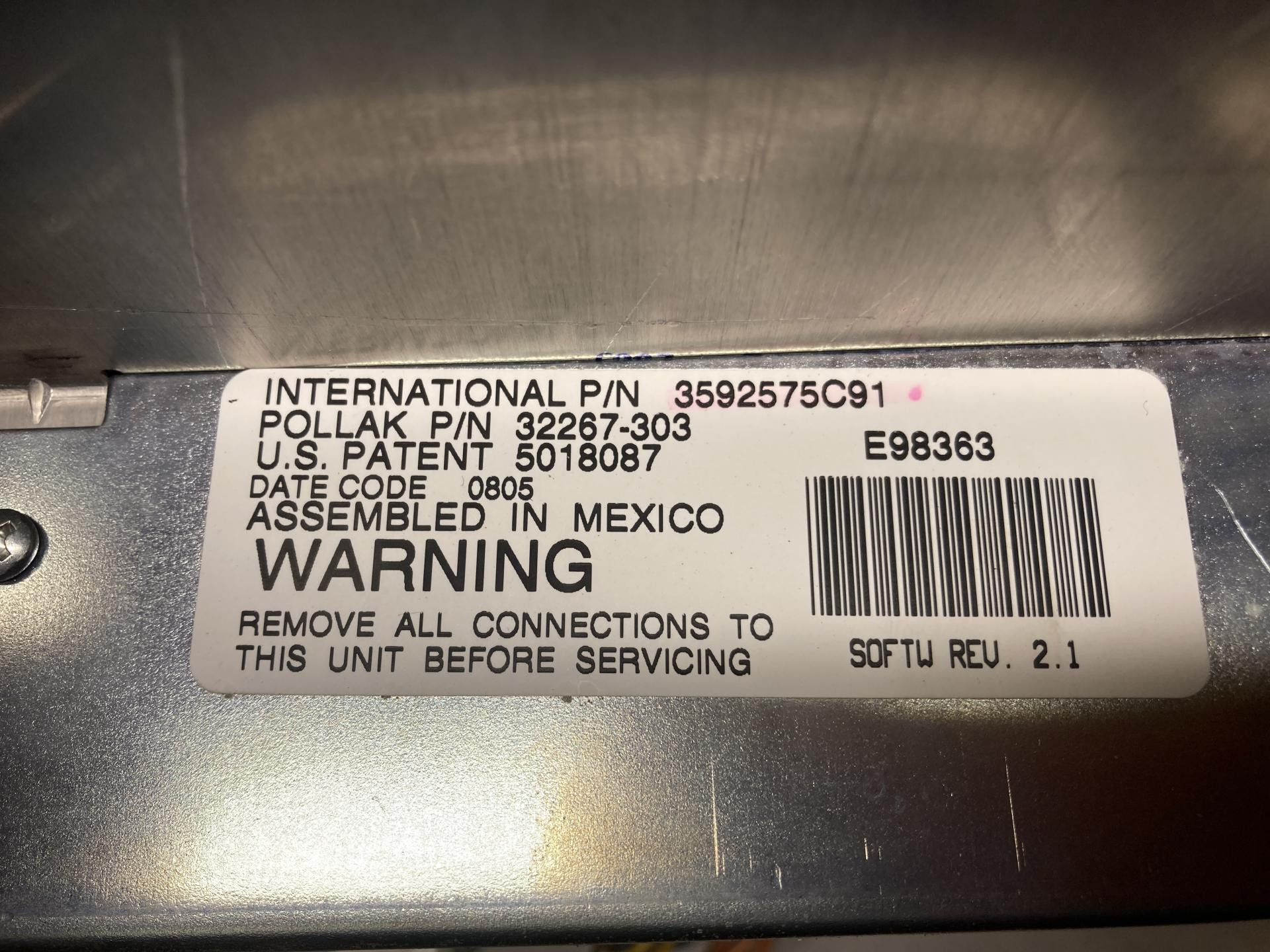 3592575C91 | International 9200 Speedometer Instrument Cluster for Sale