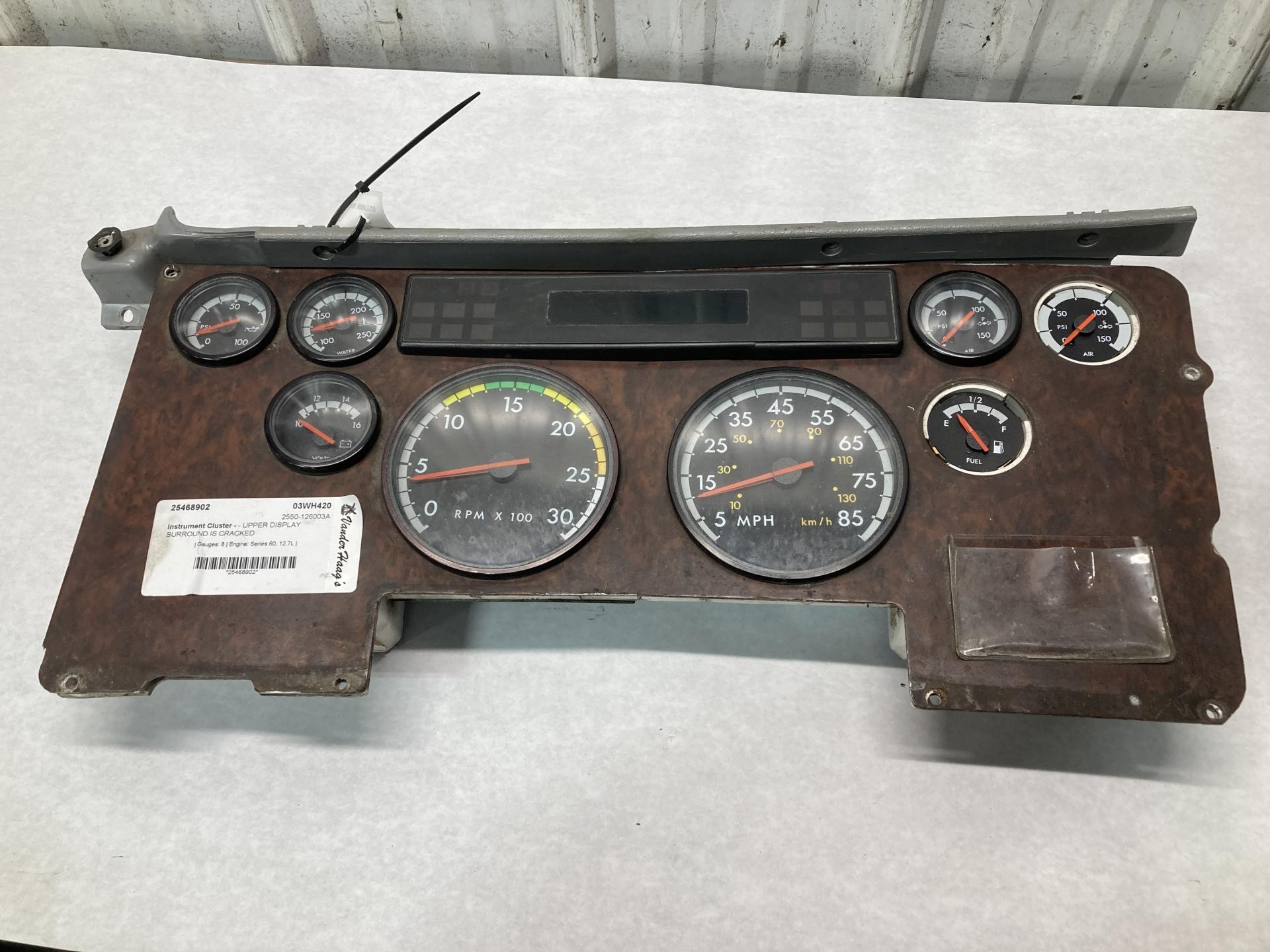 A22-48313-011 | Freightliner C120 CENTURY Speedometer Instrument Cluster fo