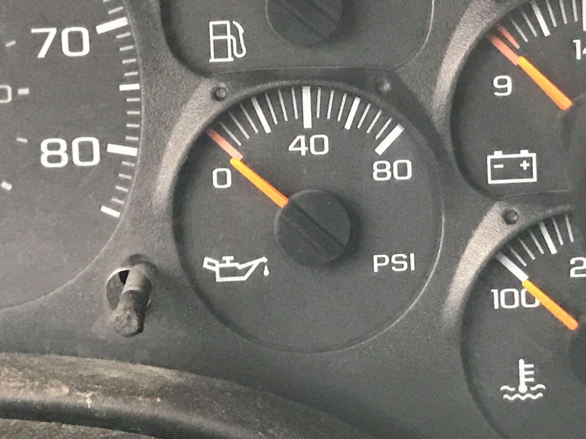 Chevrolet C8500 Speedometer Instrument Cluster for Sale