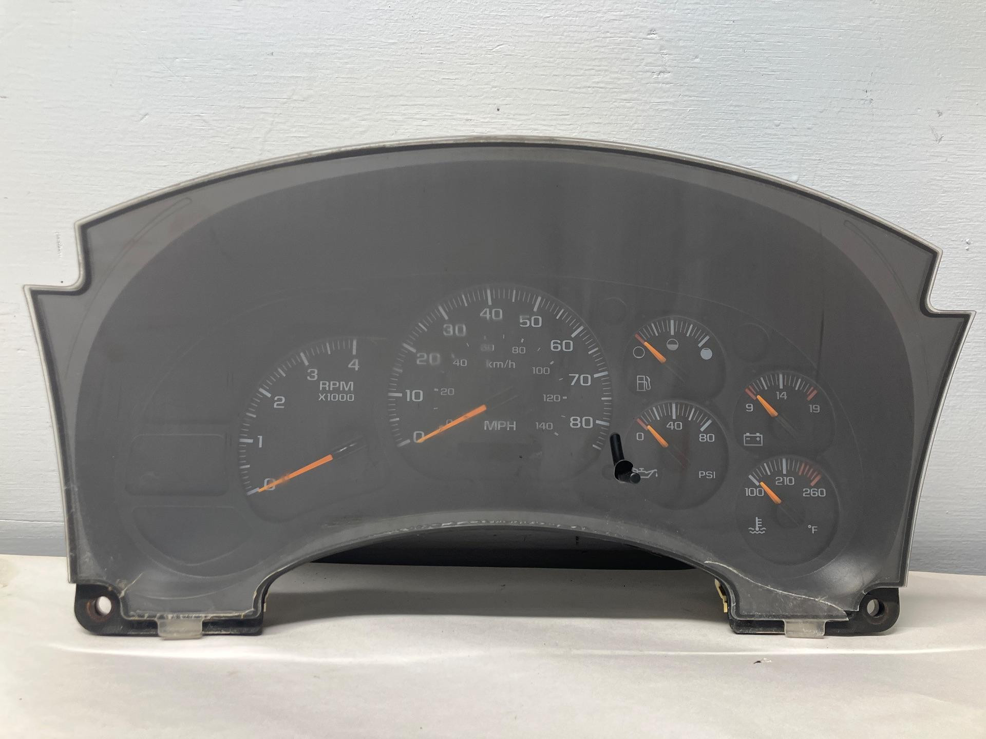 94665993 | GMC C8500 Speedometer Instrument Cluster for Sale
