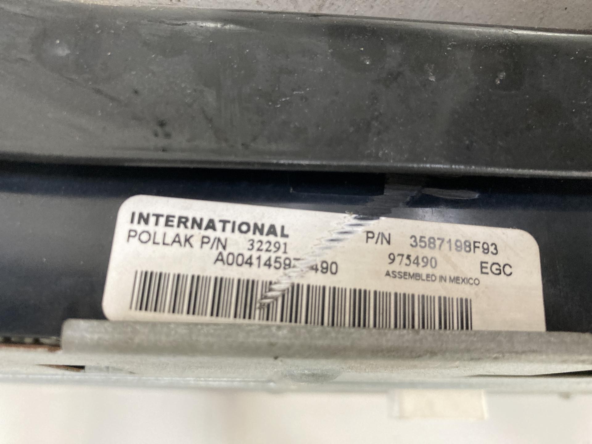 3587198F93 | International CE Speedometer Instrument Cluster for Sale