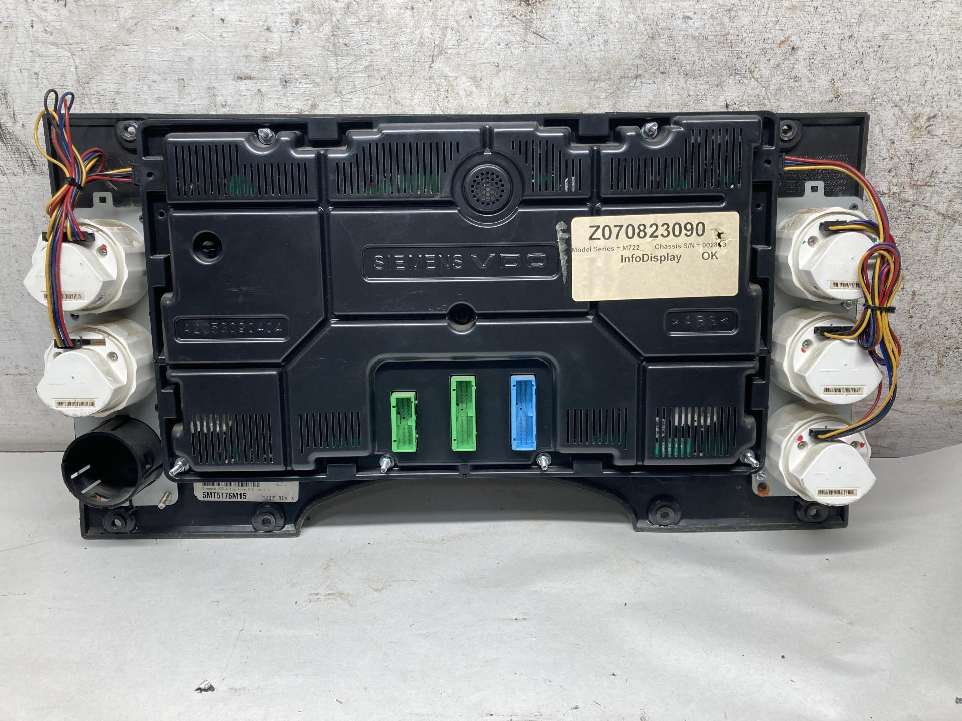 5MT5176M15 | Mack CHU Speedometer Instrument Cluster for Sale